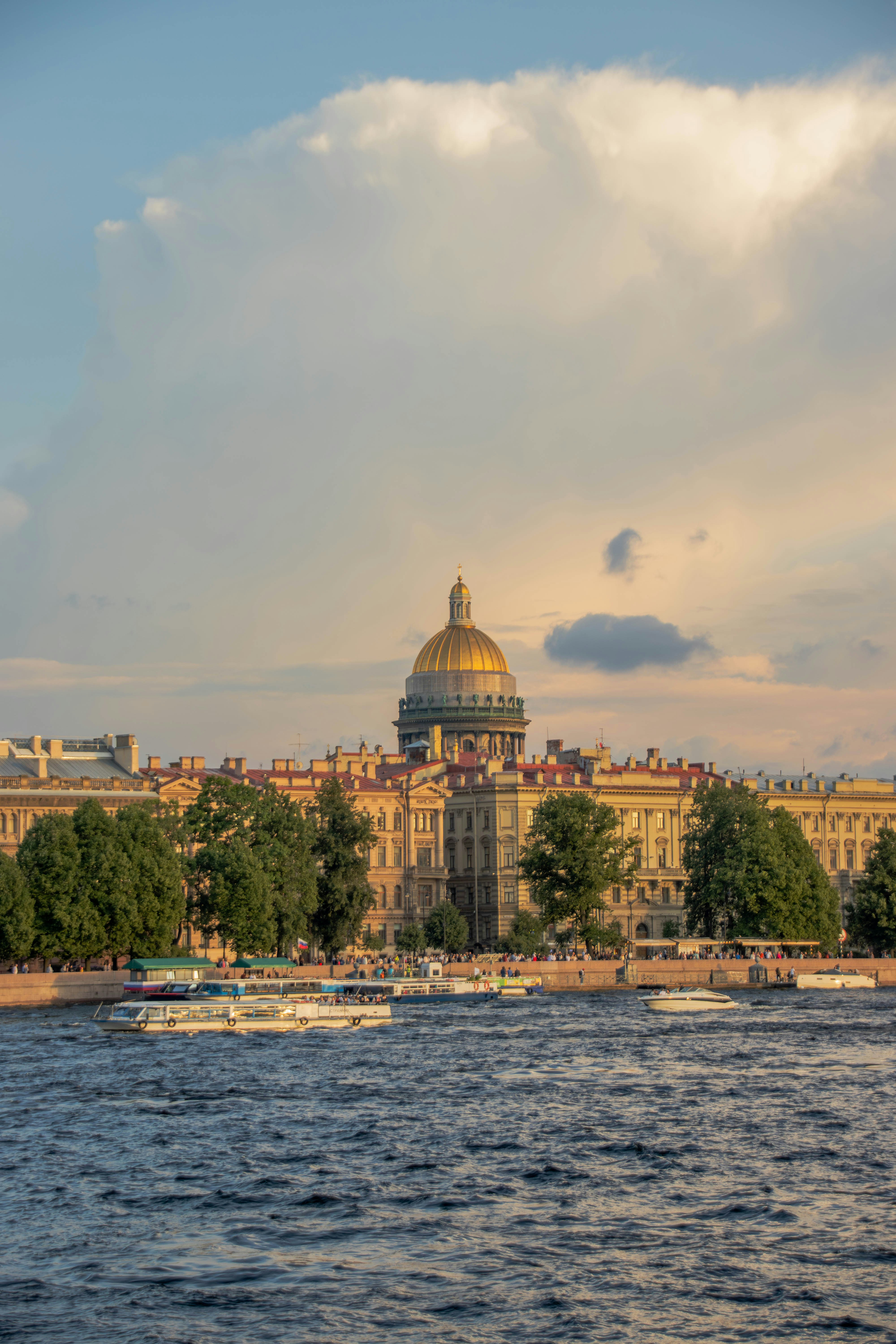 Saint Isaac's Dome at Dusk: Neva's Quiet Riverside