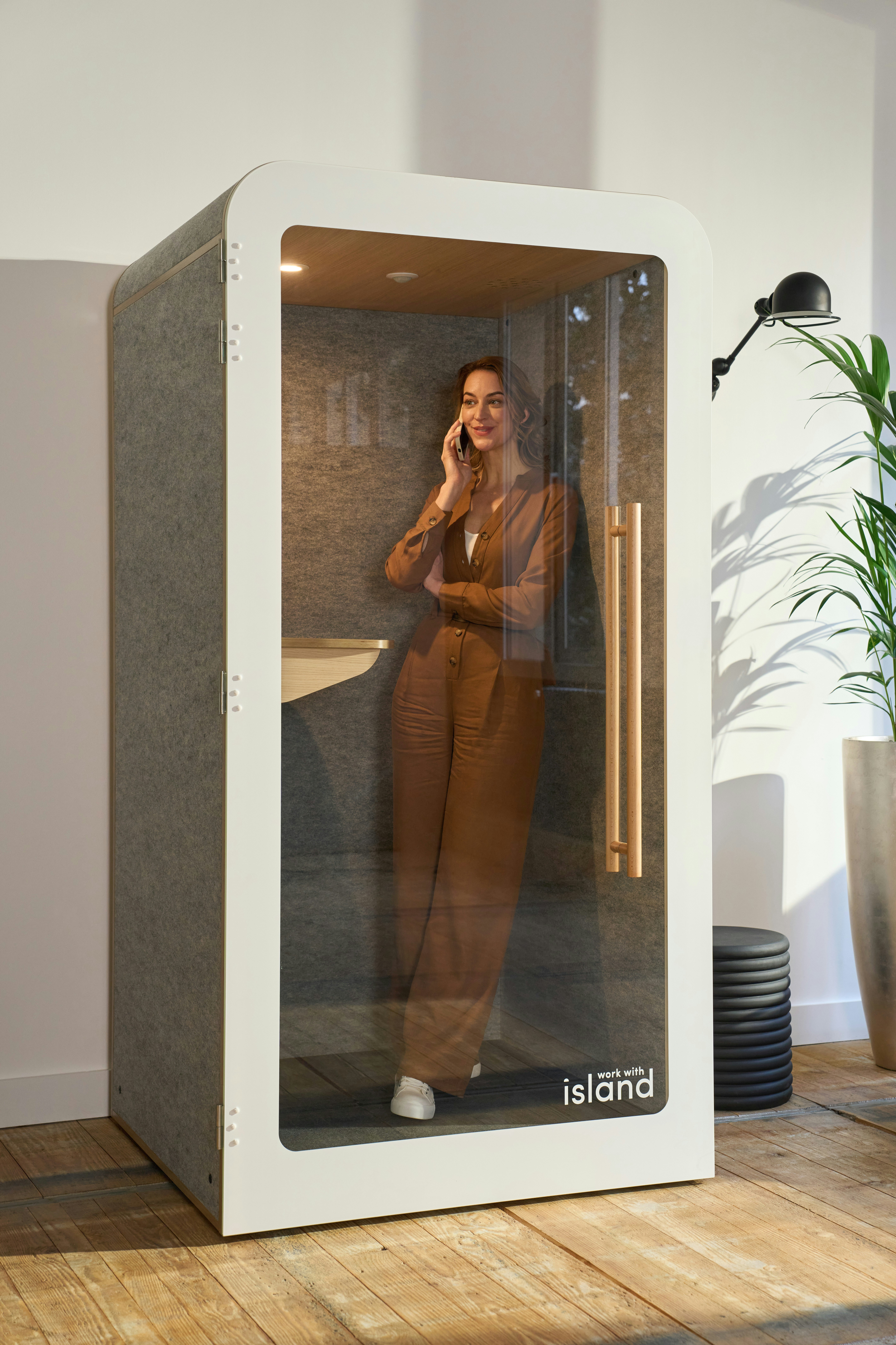 A woman is talking on her cell phone in a shower photo – Free Work with ...