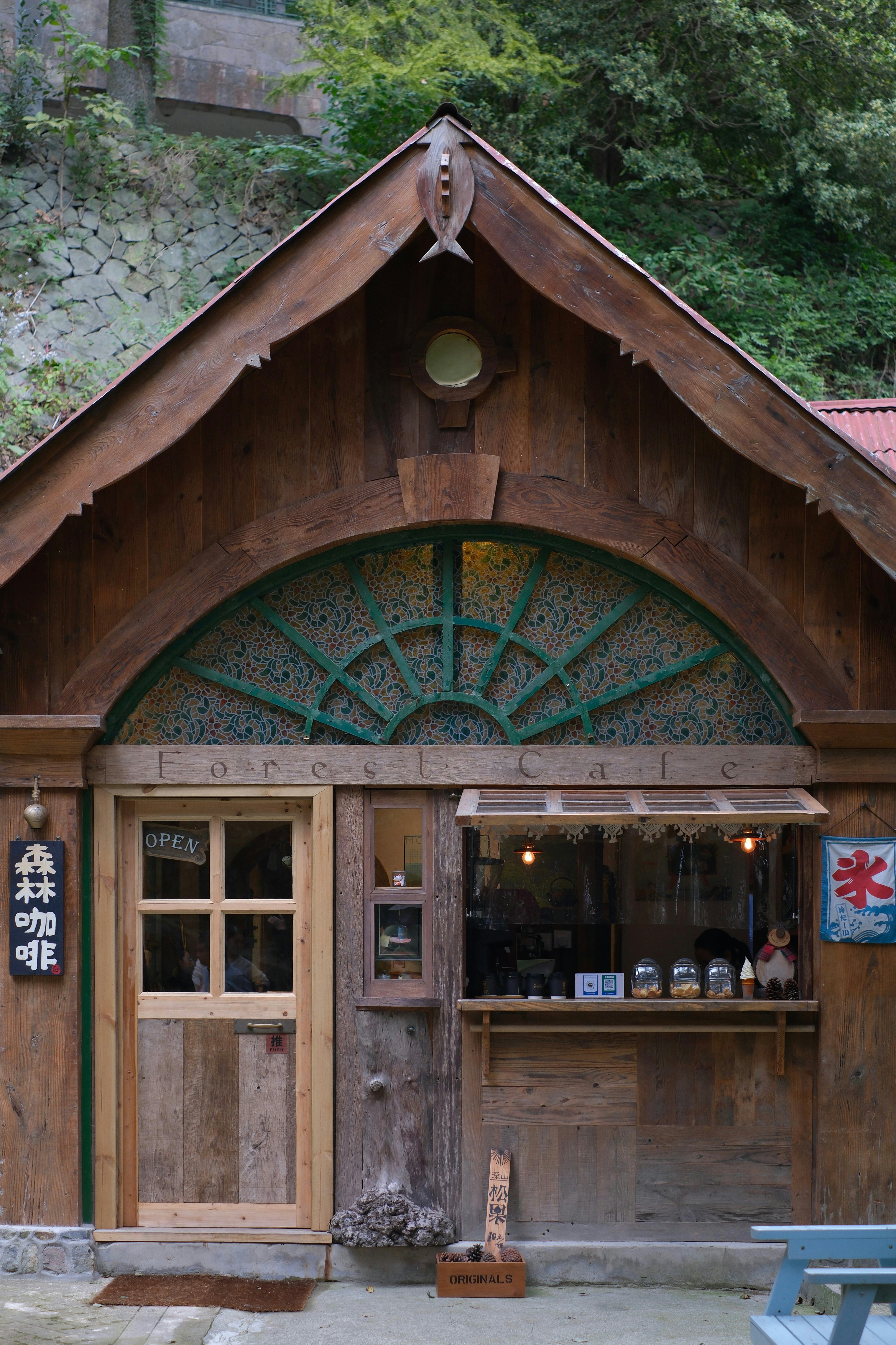 Photo by Haoli Chen with Fujifilm X-T5