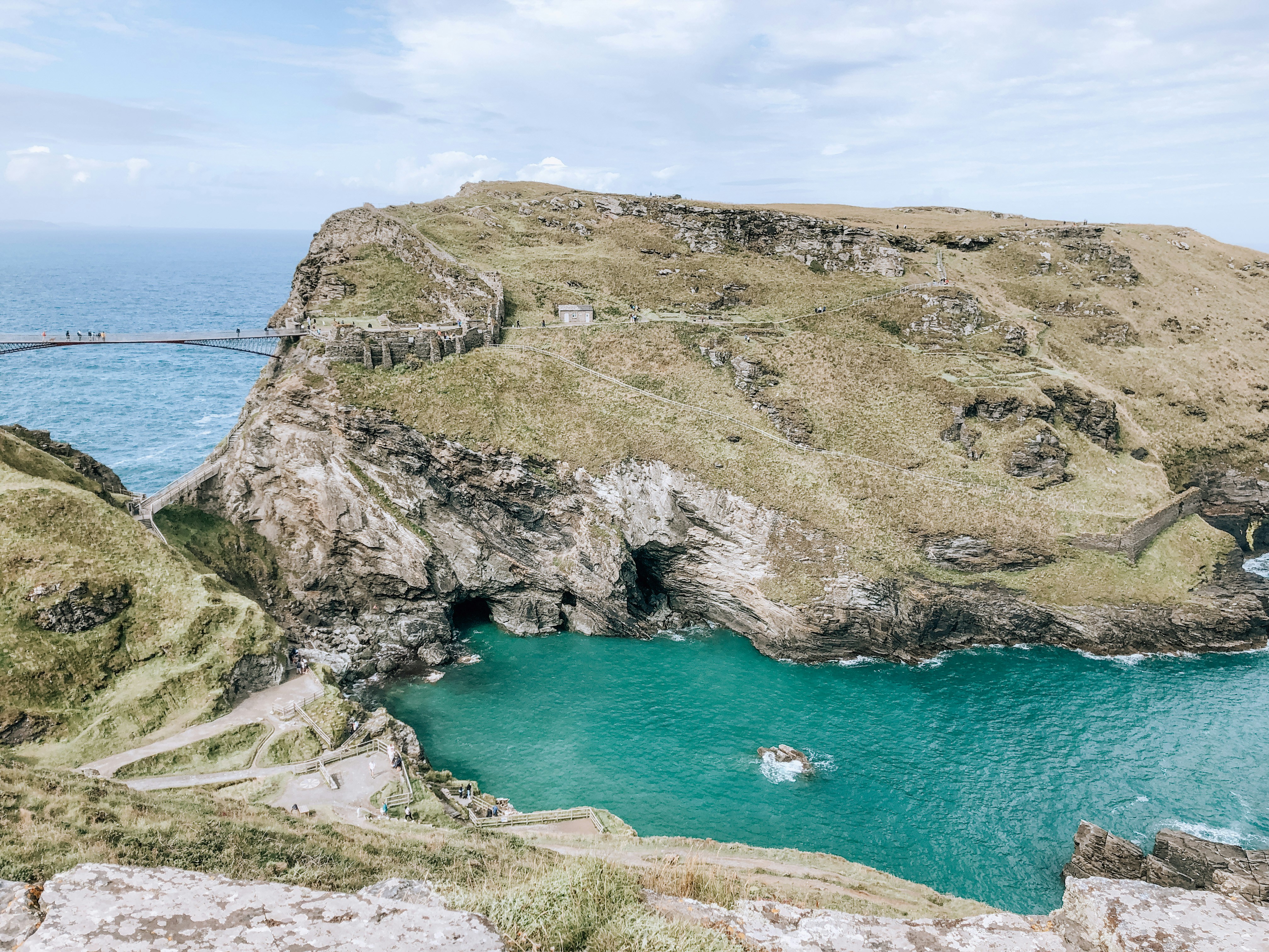 Emerald Waters and Rugged Cliffs: A Coastal Escape