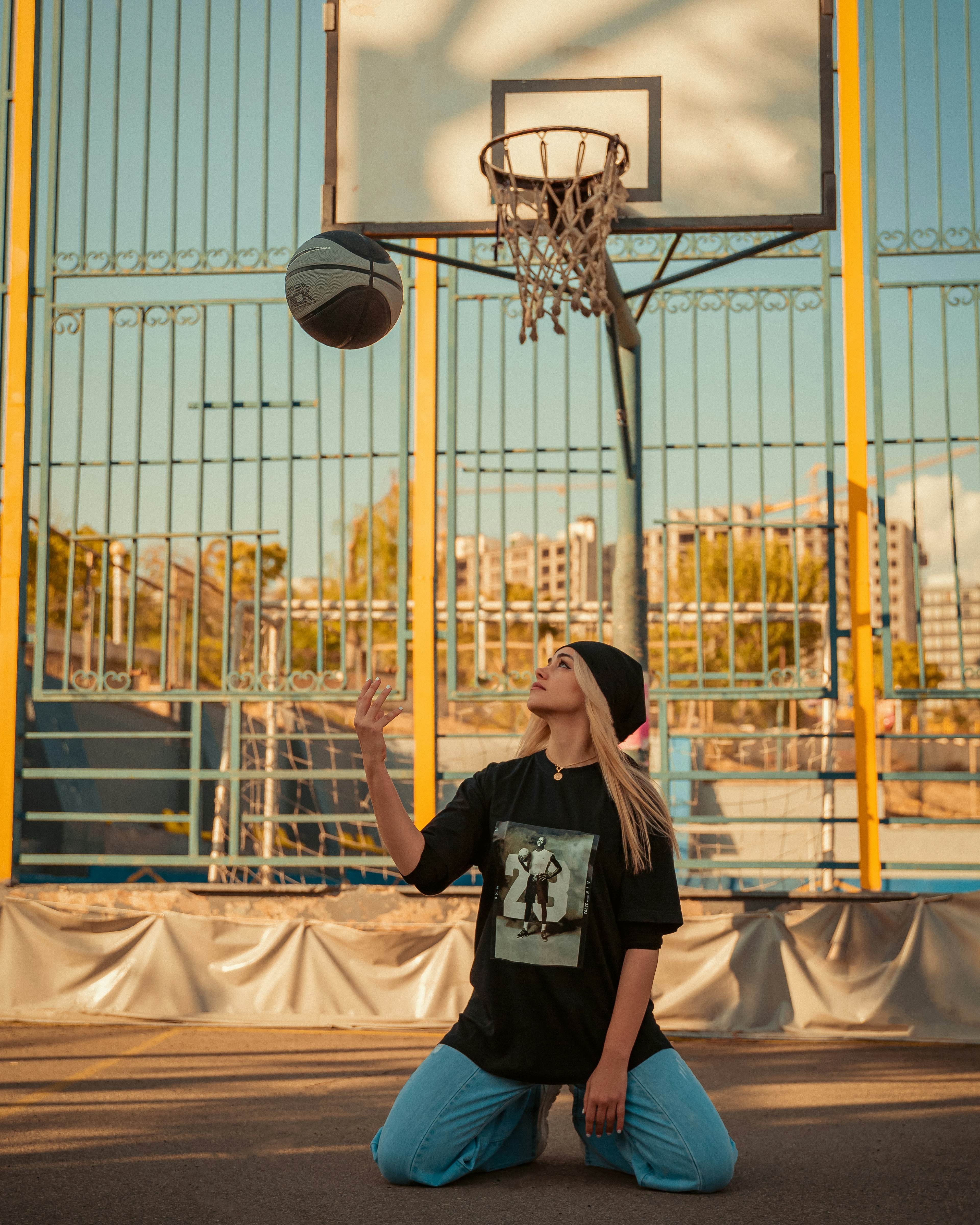 Basketball player photography