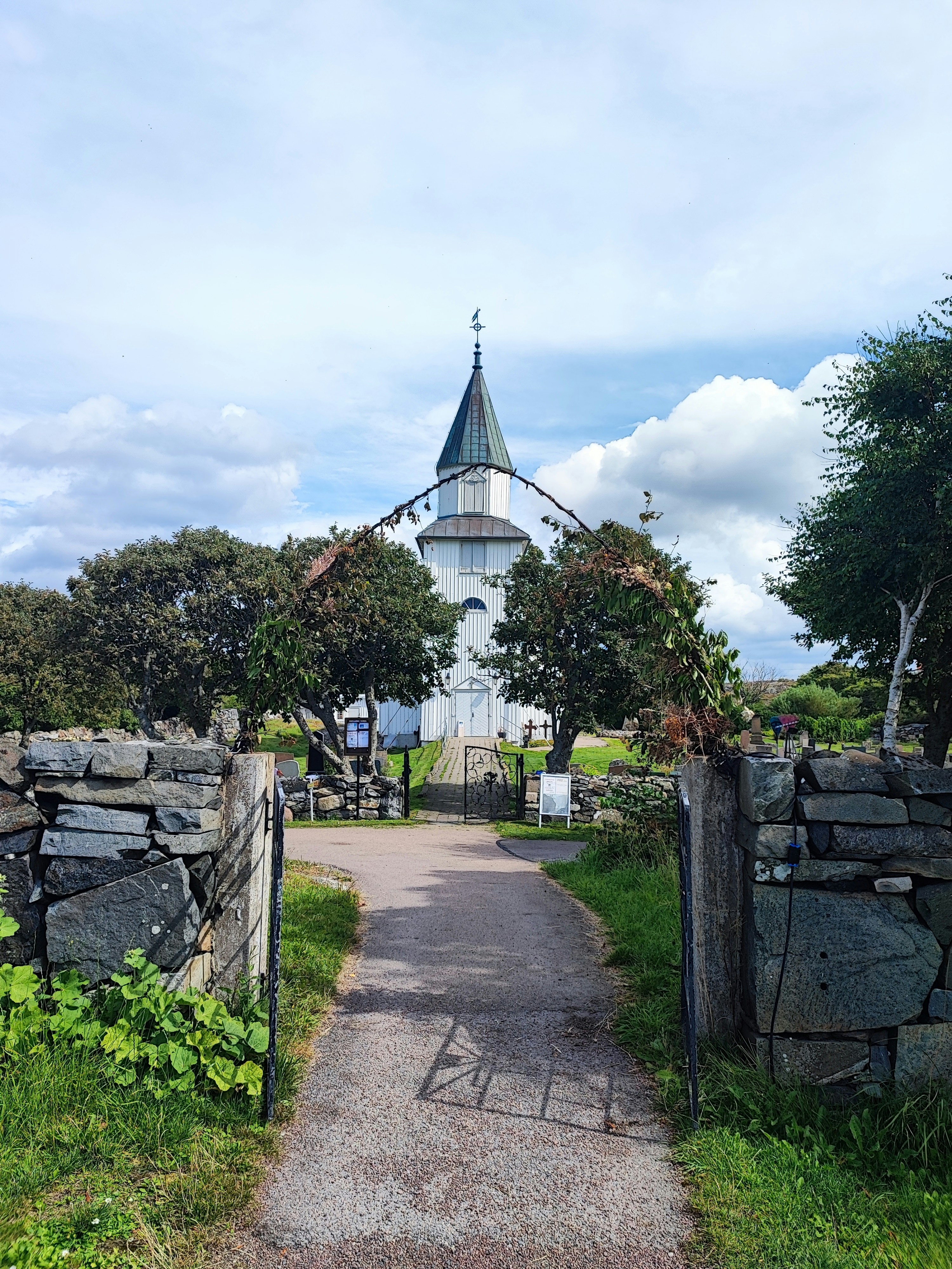 Pathway to the White Chapel: A Garden-way to the Steeple