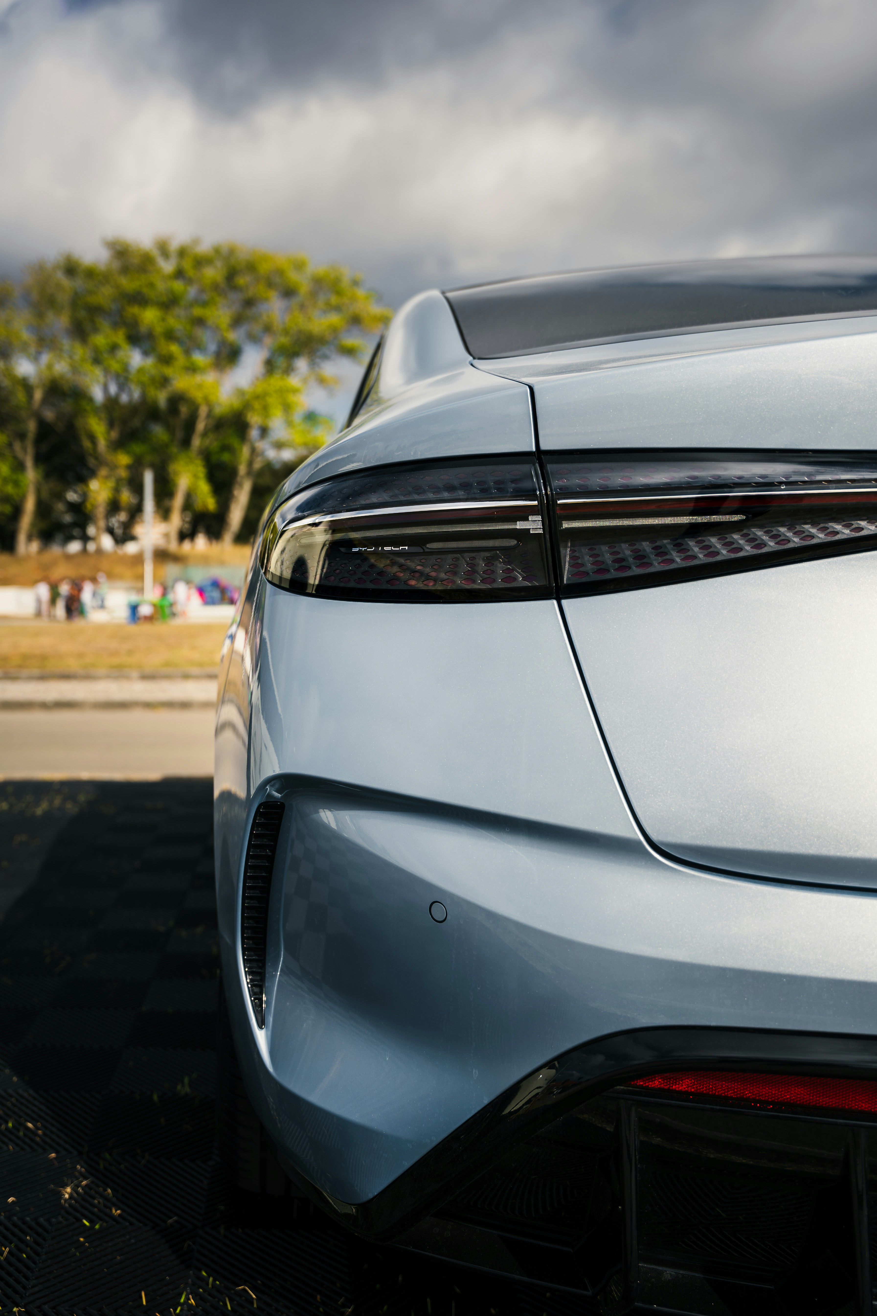 A close up of the rear end of a car photo – Free Cars Image on Unsplash
