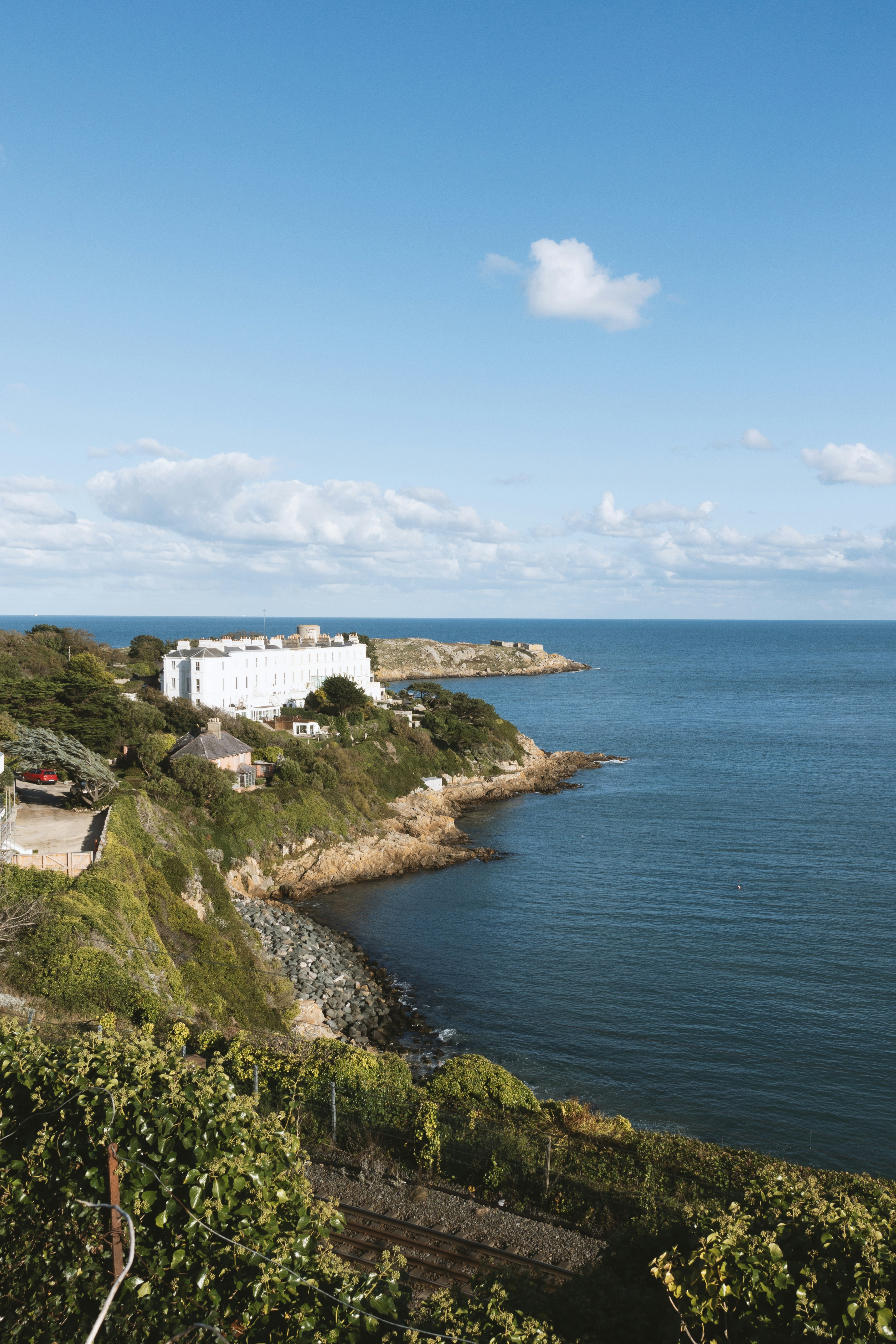 Coastal Serenity: A Glimpse of Tranquil Shores
