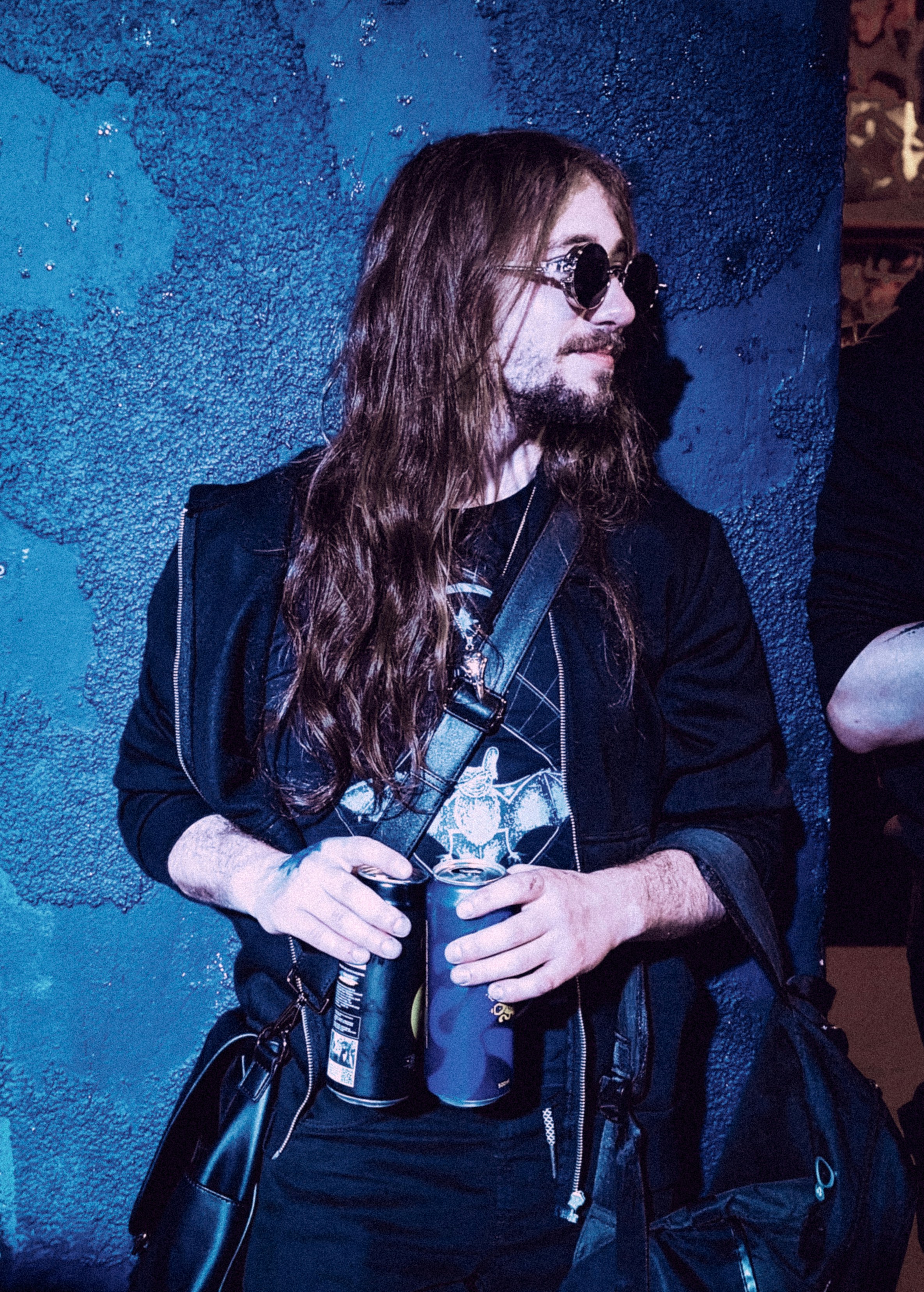 Long-Haired Rock City Stance