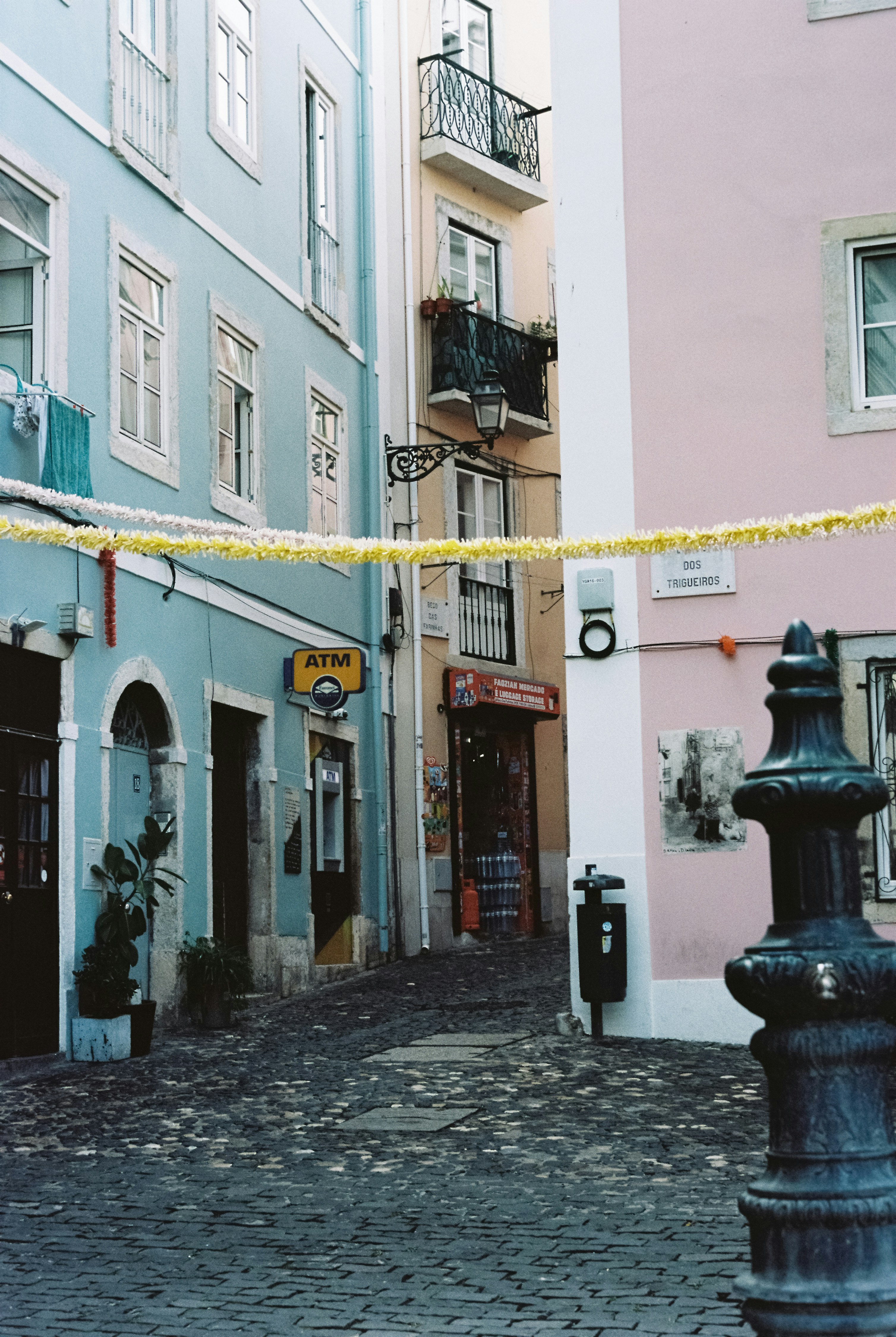Candy-Colored Calle: A Quiet Corkscrew Through a Coastal Alley