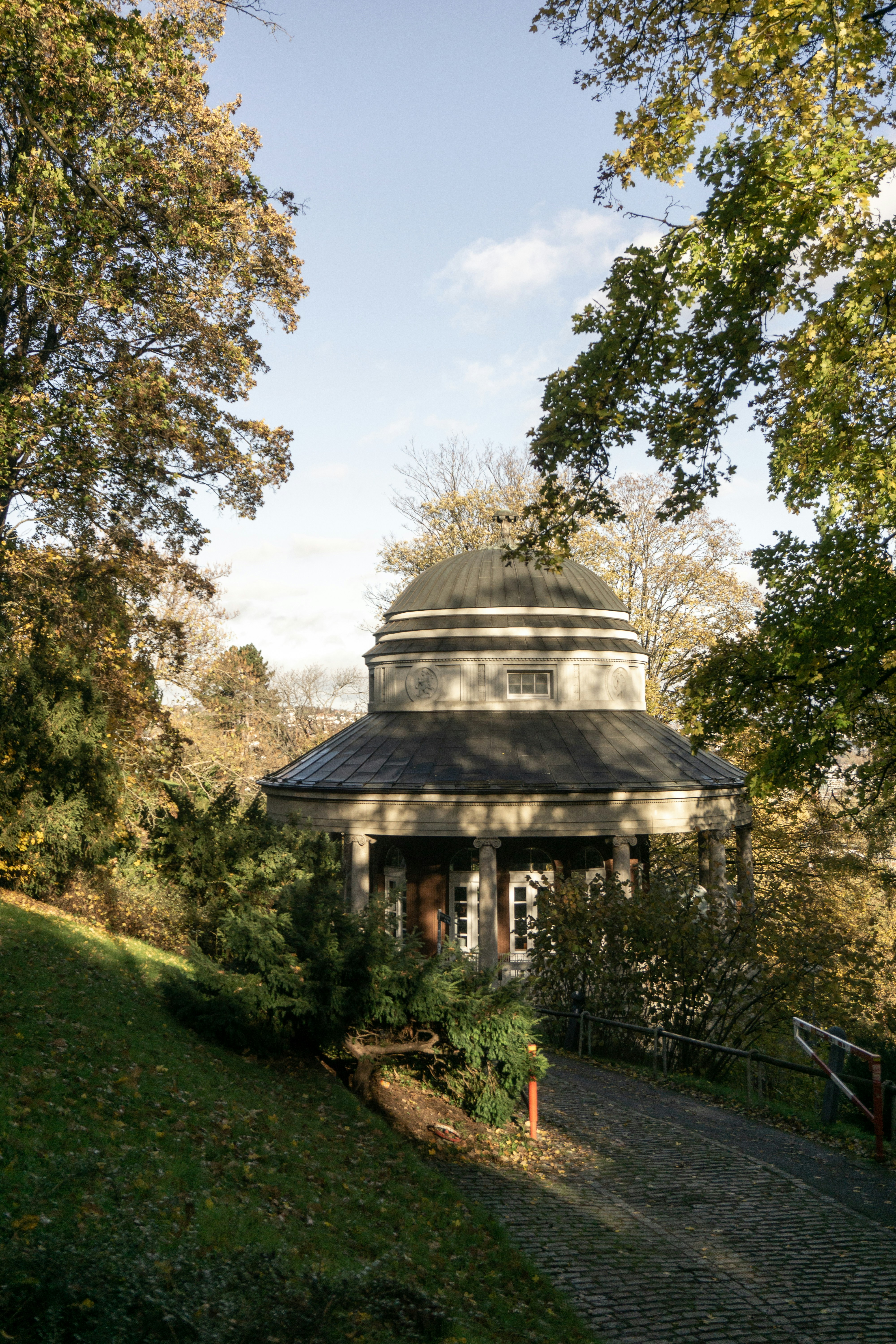 Teehaus im Weißenburgpark in Stuttgart. Built in 1913 by Heinrich Henes.