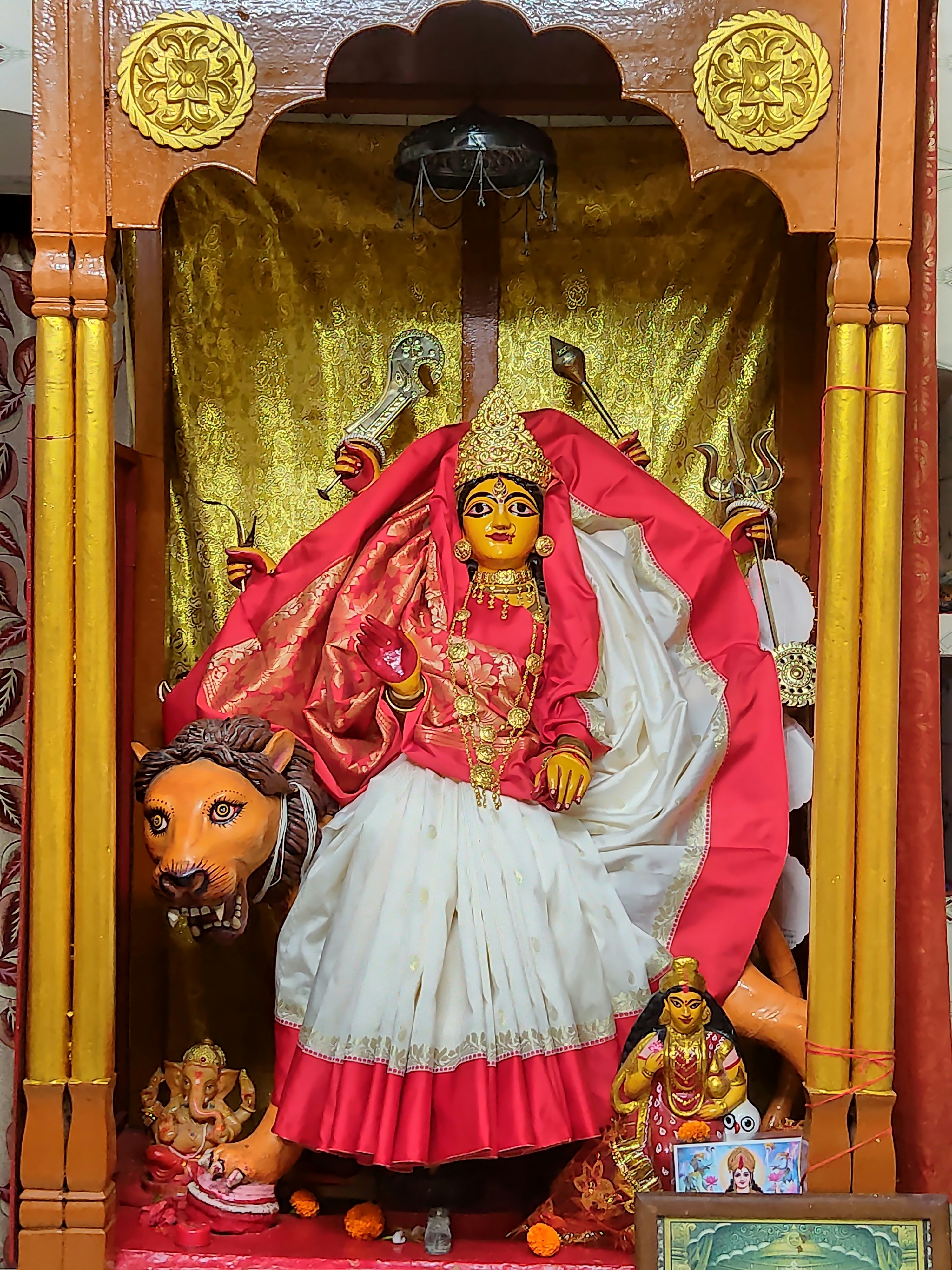 Devi Pictures | Download Free Images on Unsplash