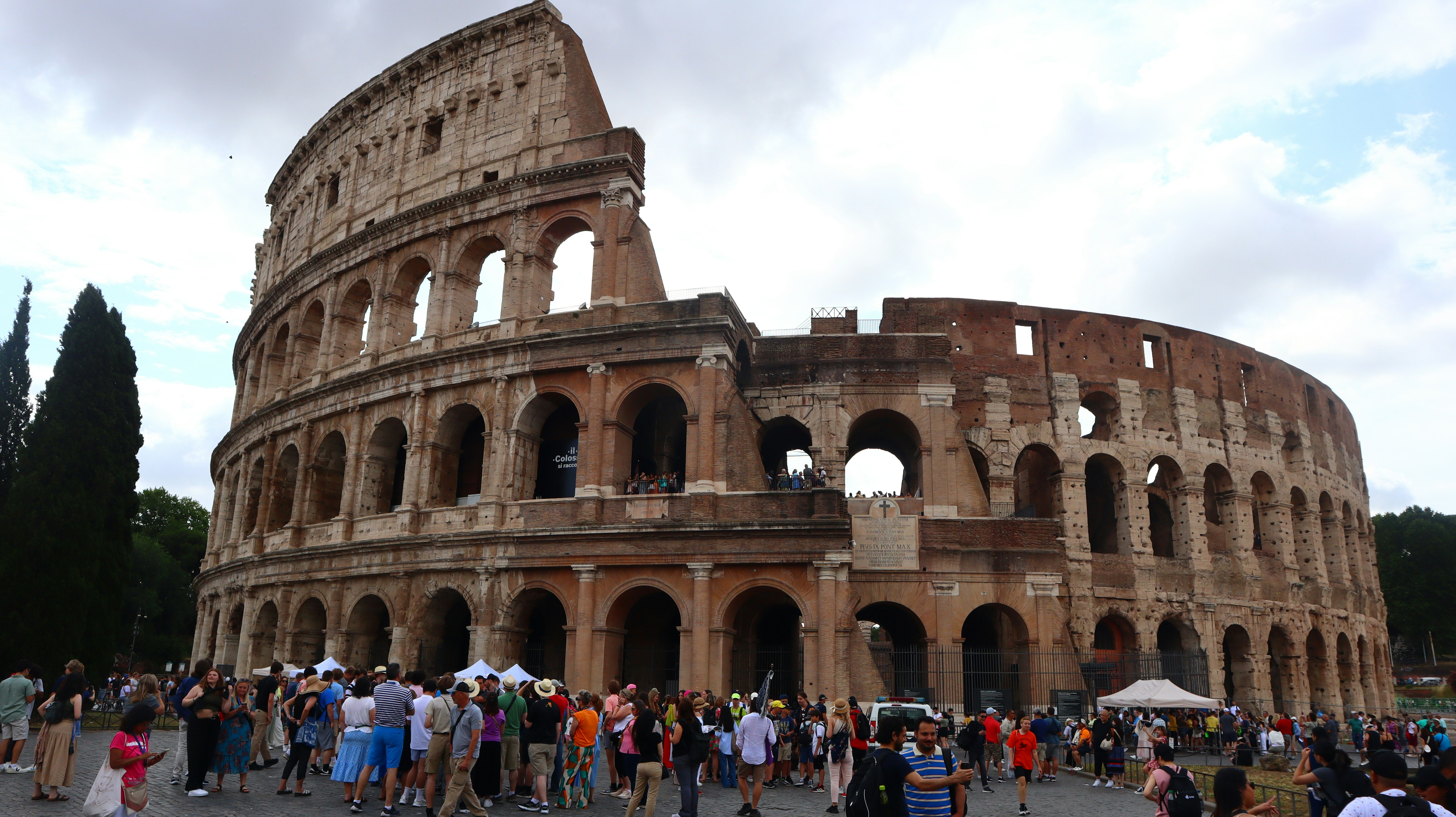 Sayed Saifullah (@saifnalkot) | Komunitas Foto Unsplash