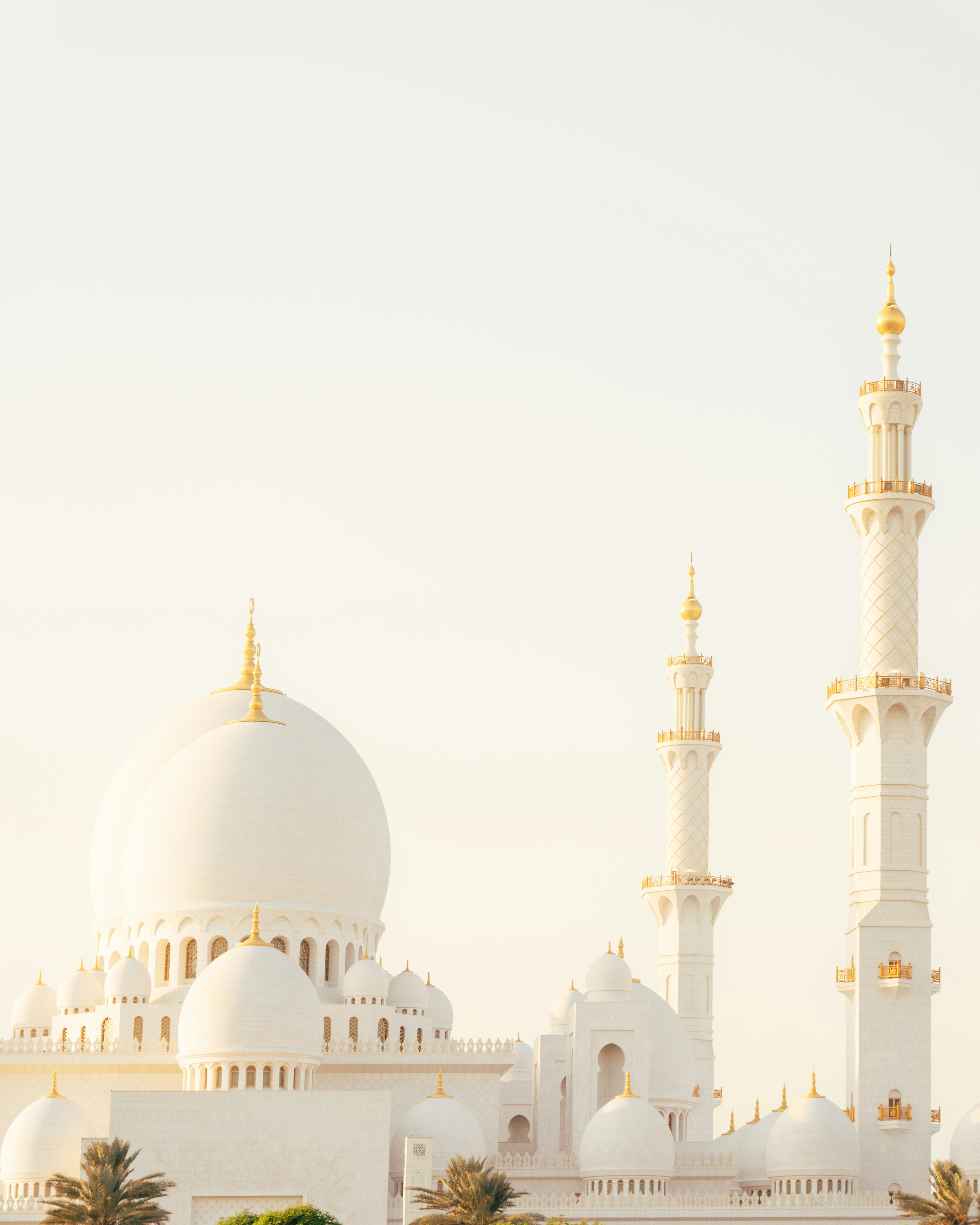 A large white building with a large white dome photo – Free Building ...