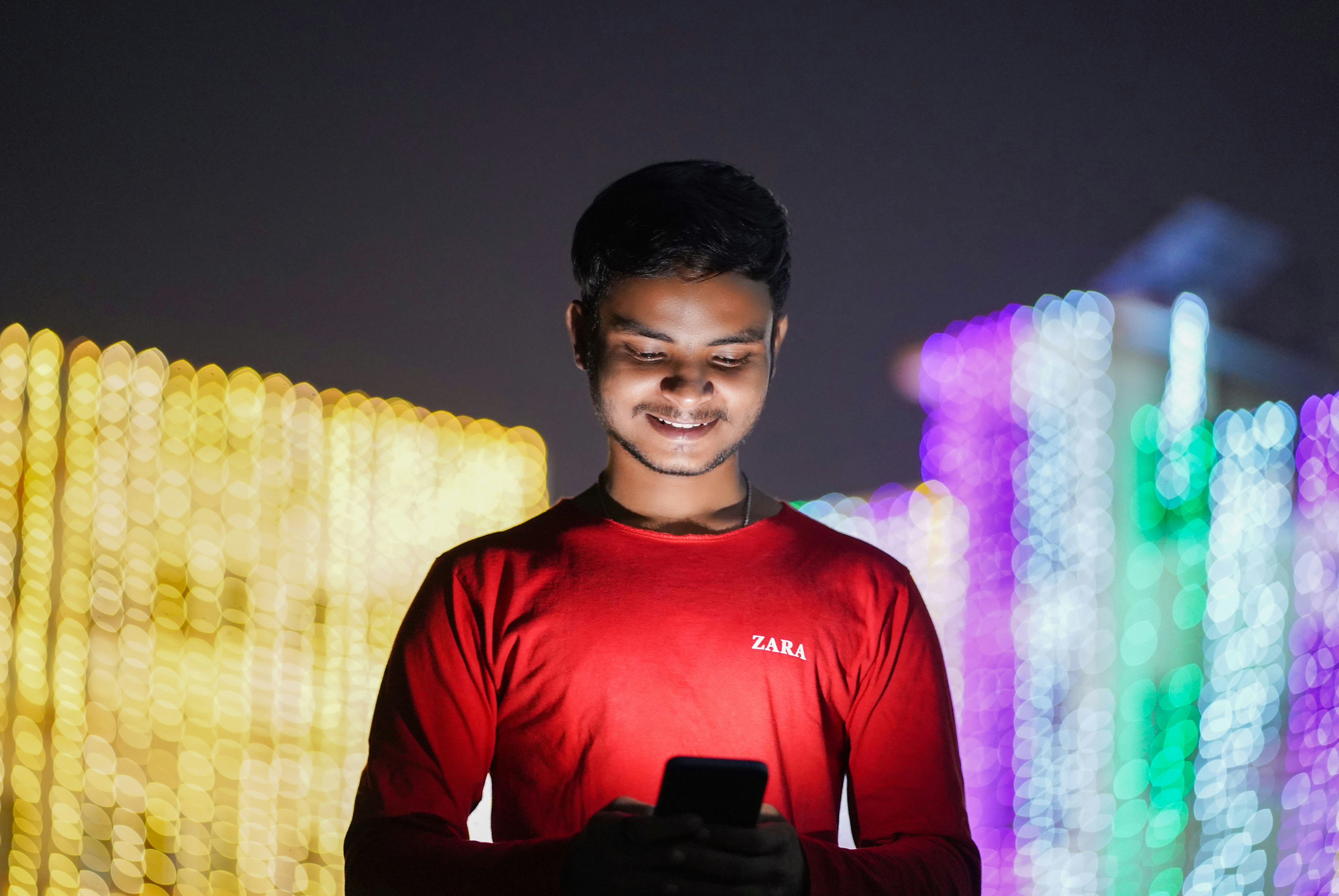 Neon Portrait: Quiet Focus Under City Light Orbs