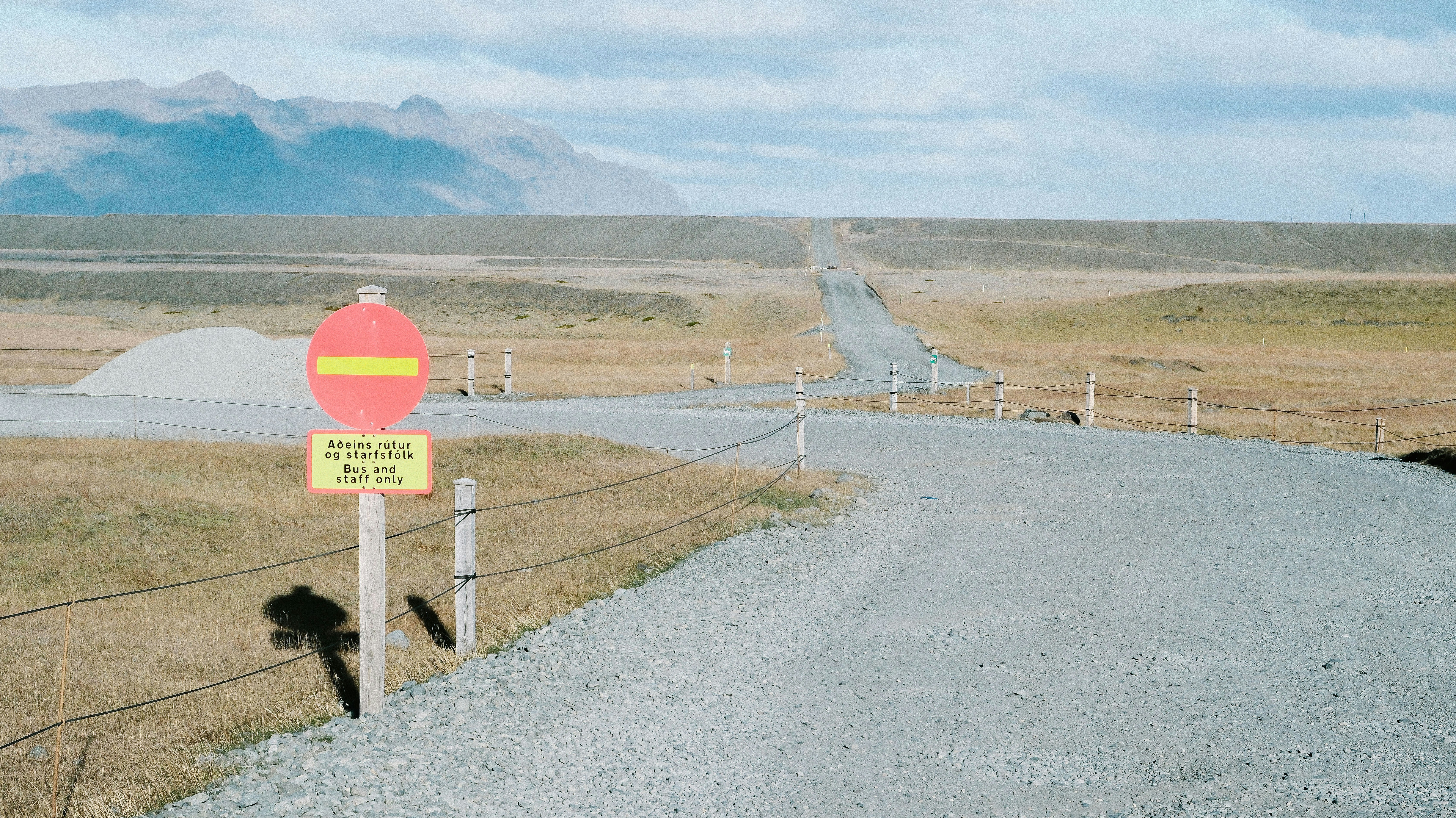 Gravel Gate to the Highlands: Signposts on a Quiet Horizon