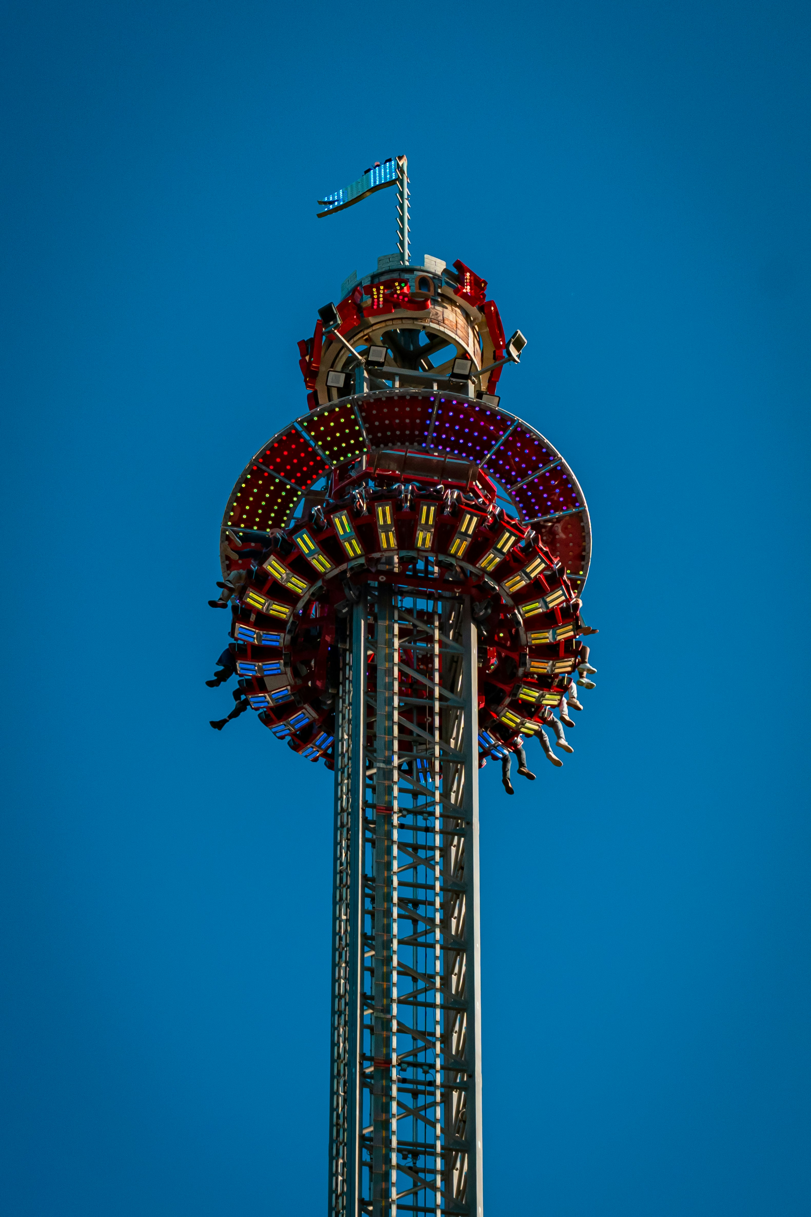A very tall tower with a sky background photo – Free Wallpaper Image on ...