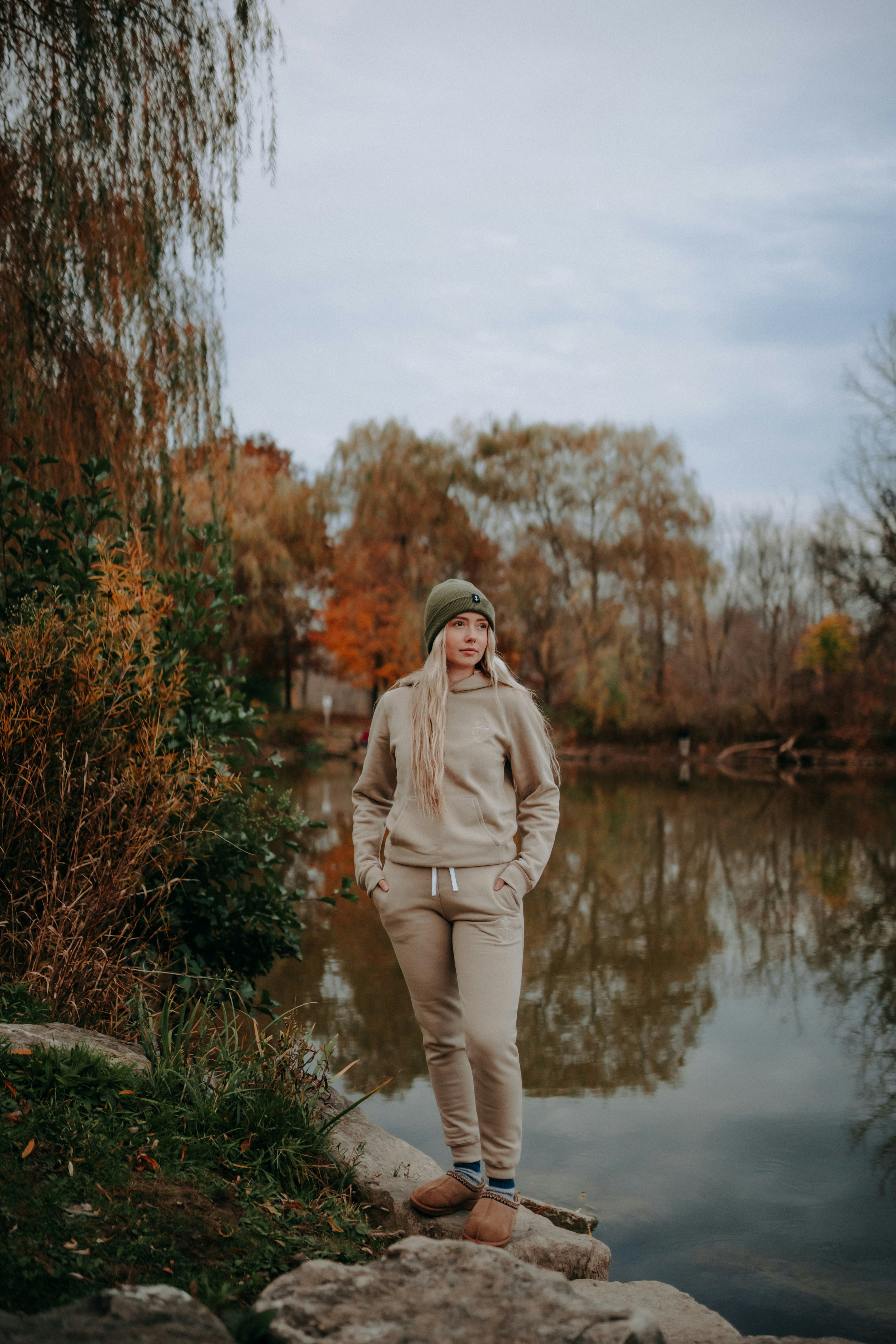 Hues of Fall by the Quiet Lake: A Beige-Clad Portrait