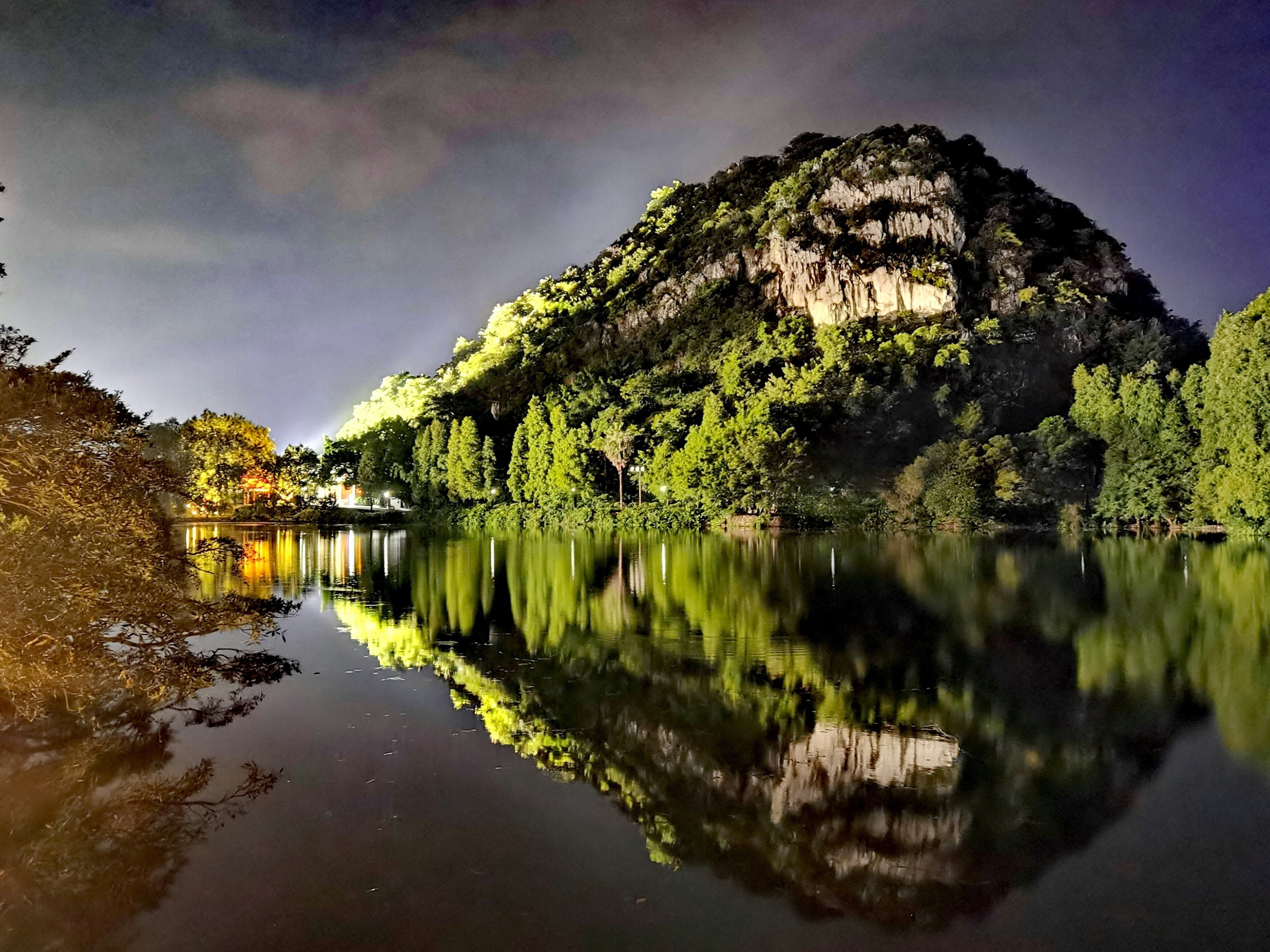 Isabella Lau (@sokeyinlau) | Communauté photos Unsplash