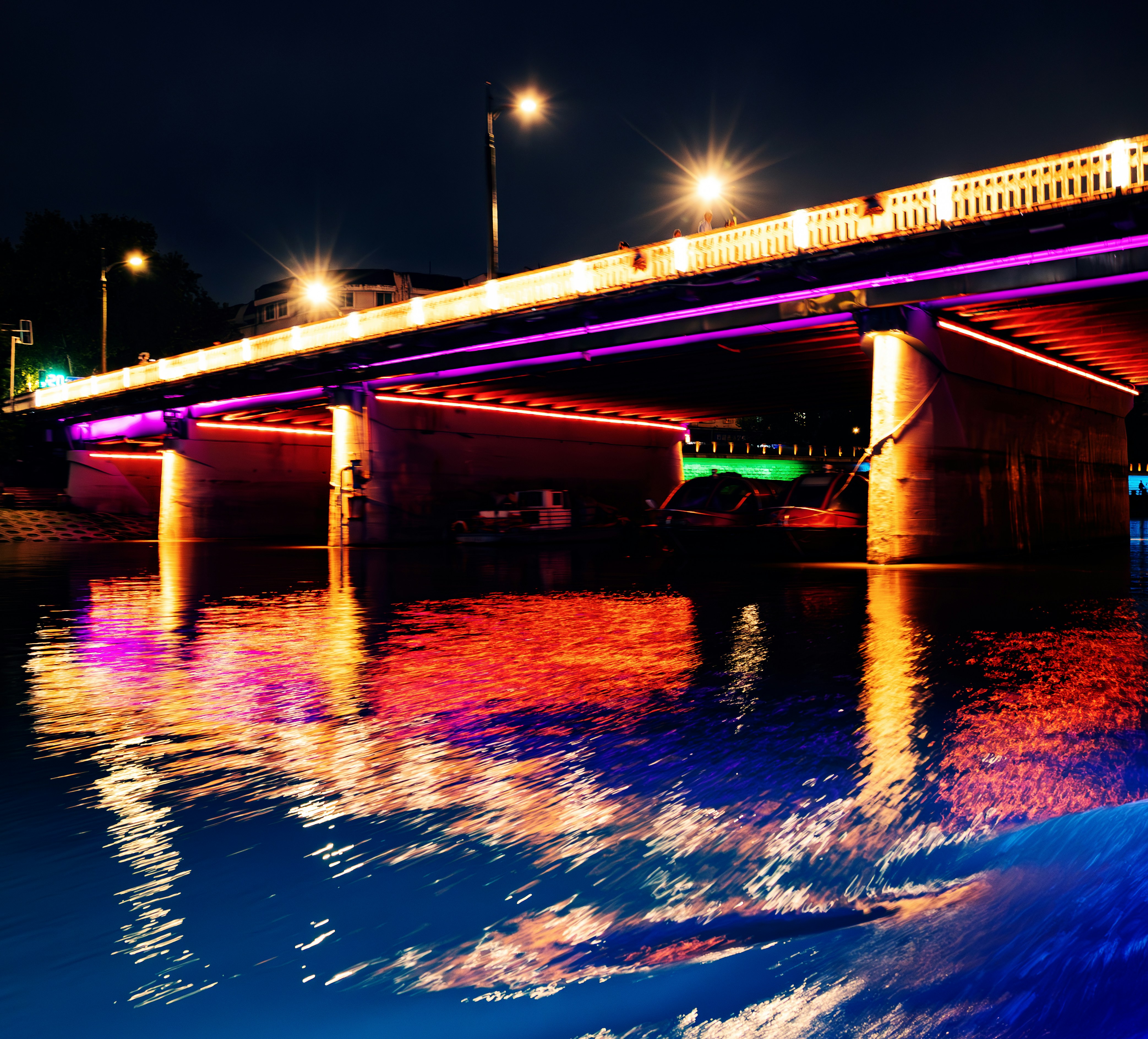 Photo by Declan Sun with OM System OM-1 Mark II