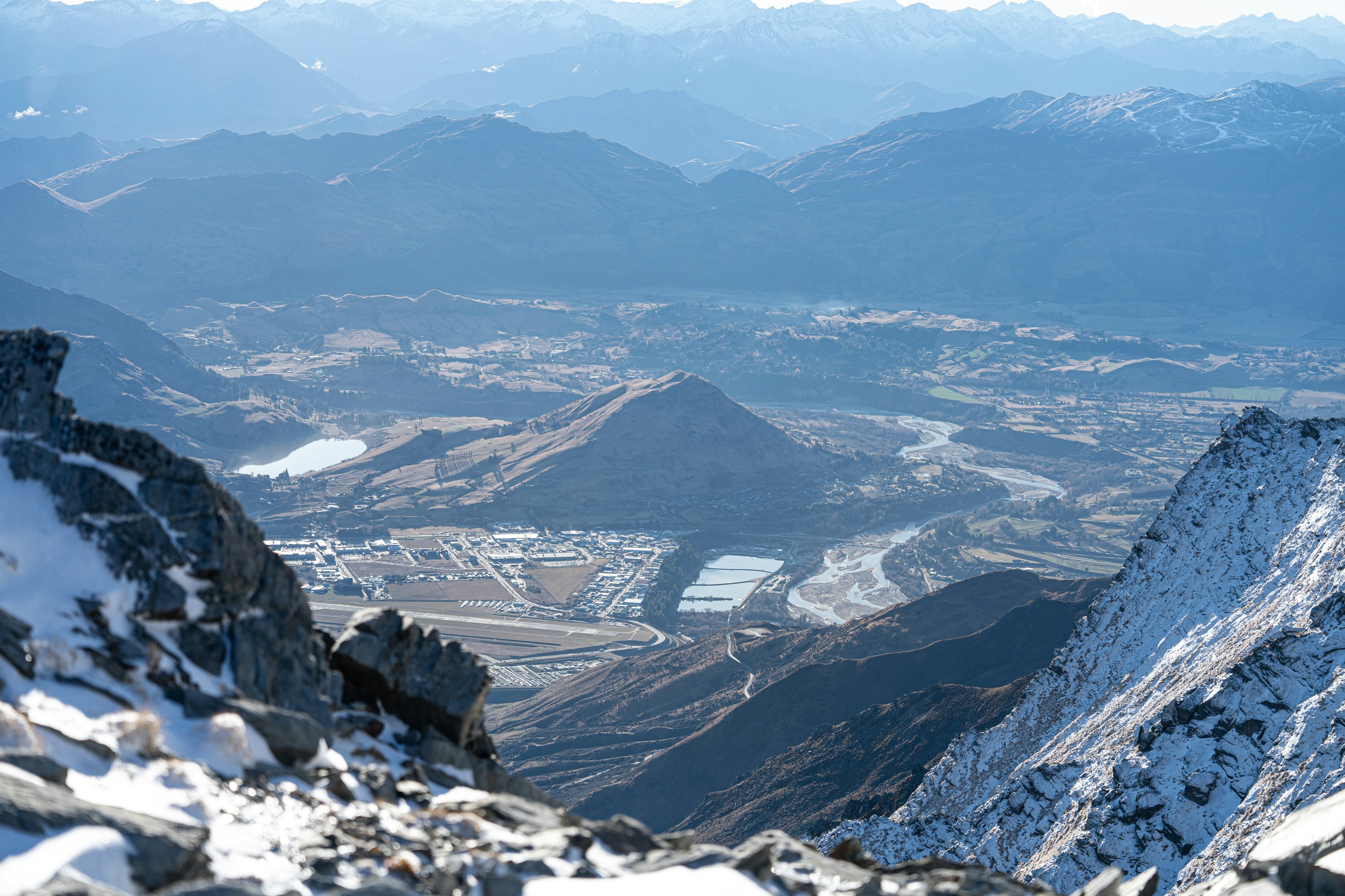 Snowbound Ridge Overlook: Alpine Valley Unfolds Below