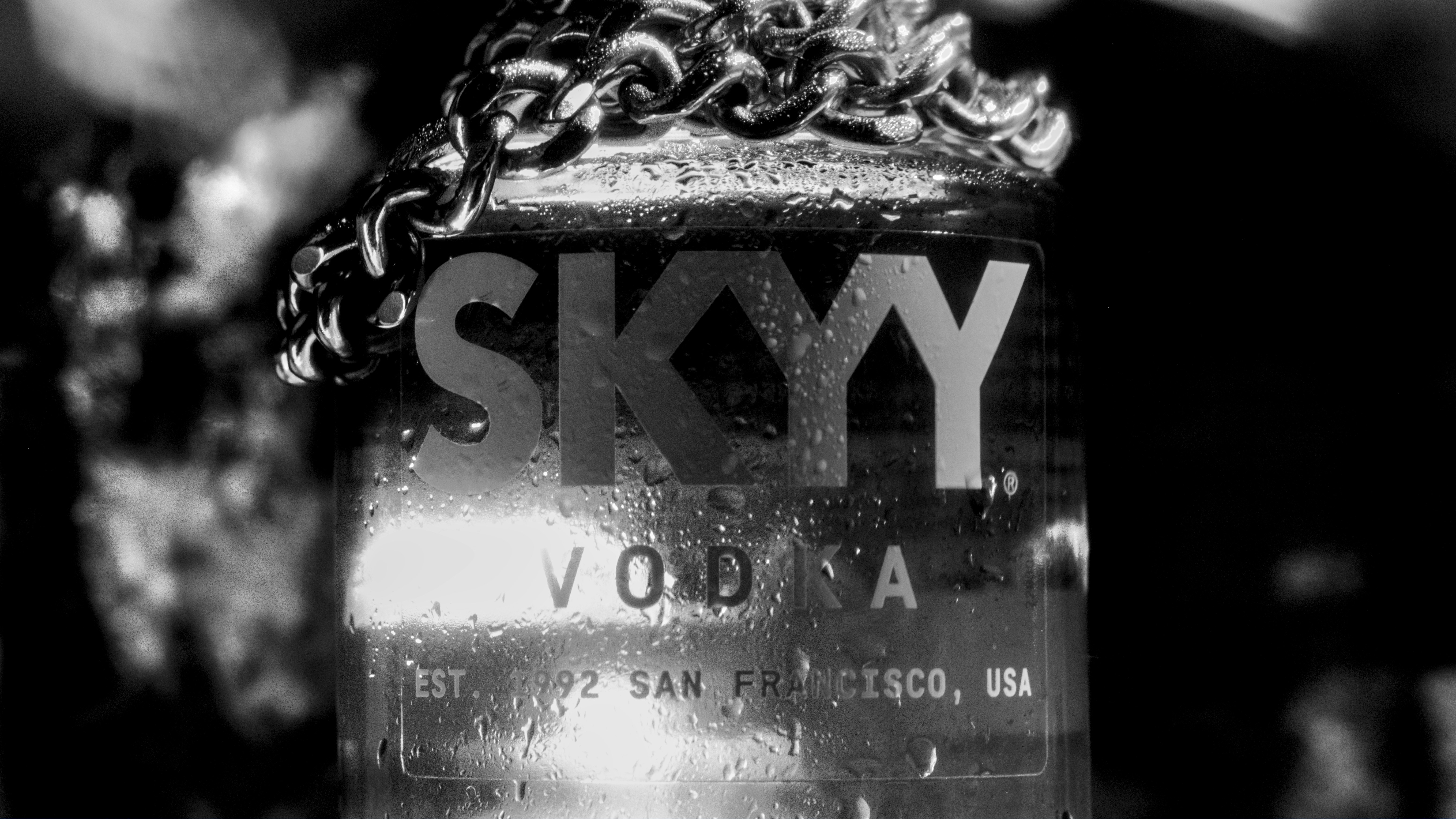 Condensation Crown: Close-up on SKYY's Logo Tag