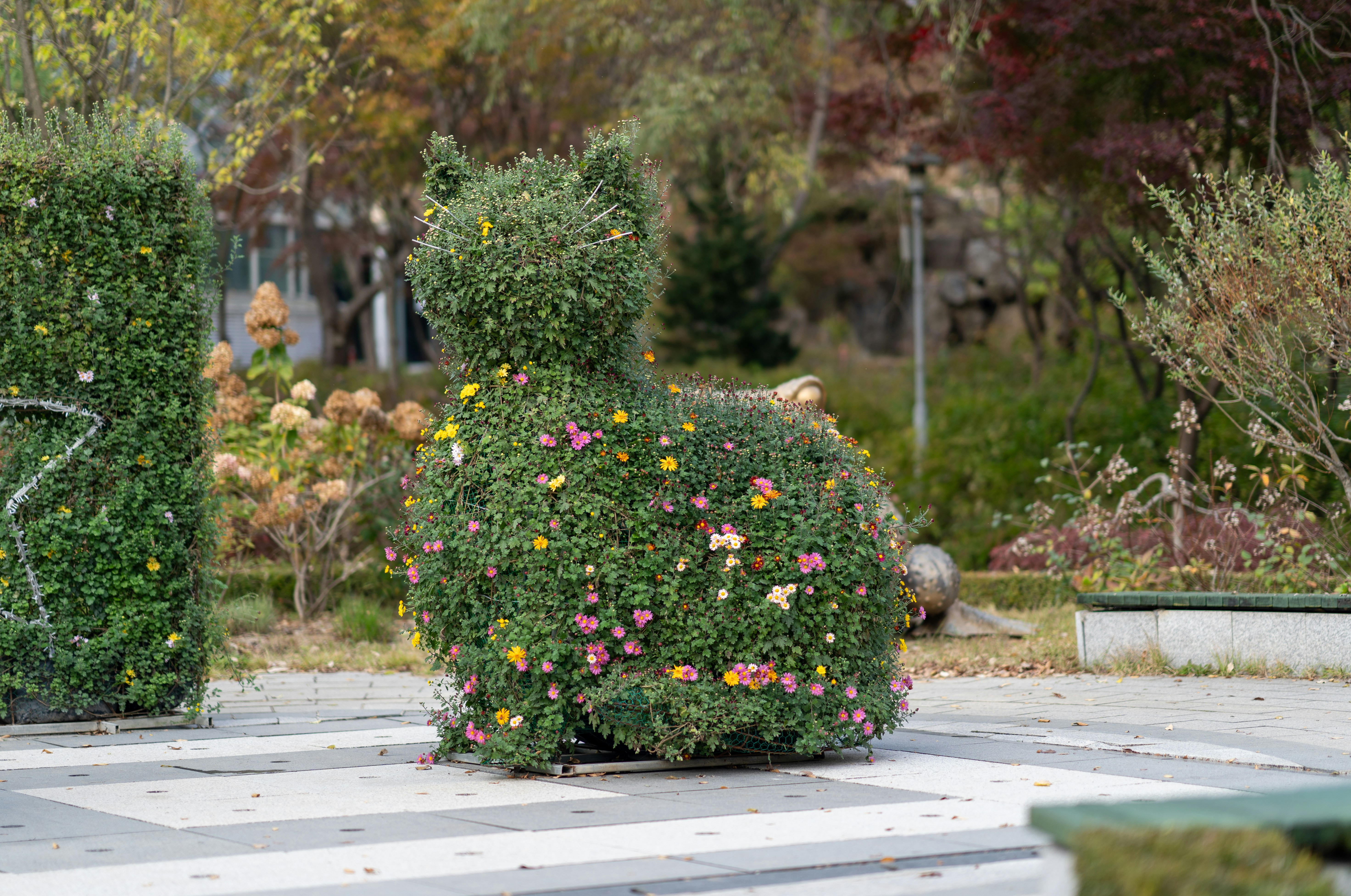 Blooming Rabbit Topiary in a Quiet Plaza