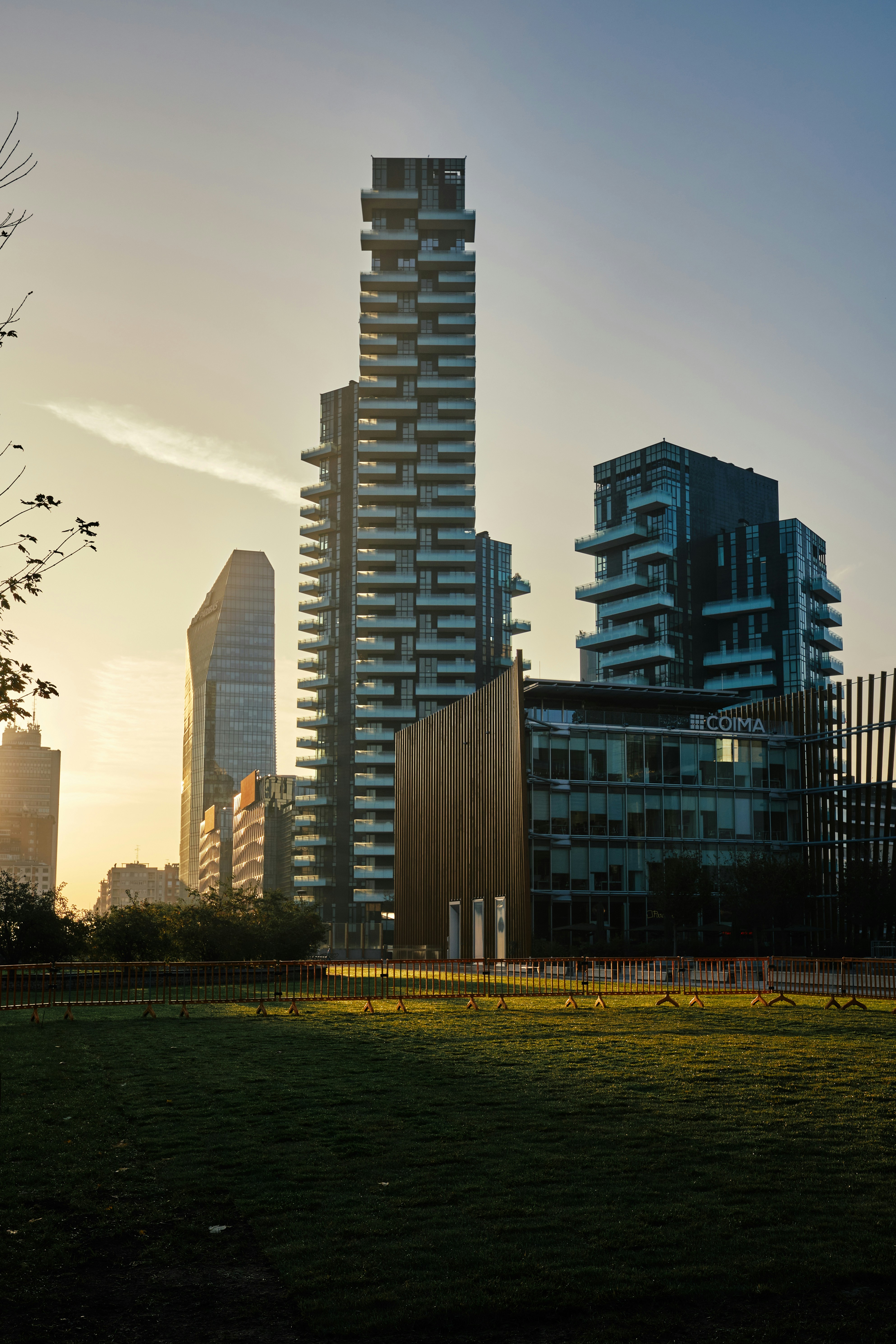 A city skyline with tall buildings in the background photo – Free ...