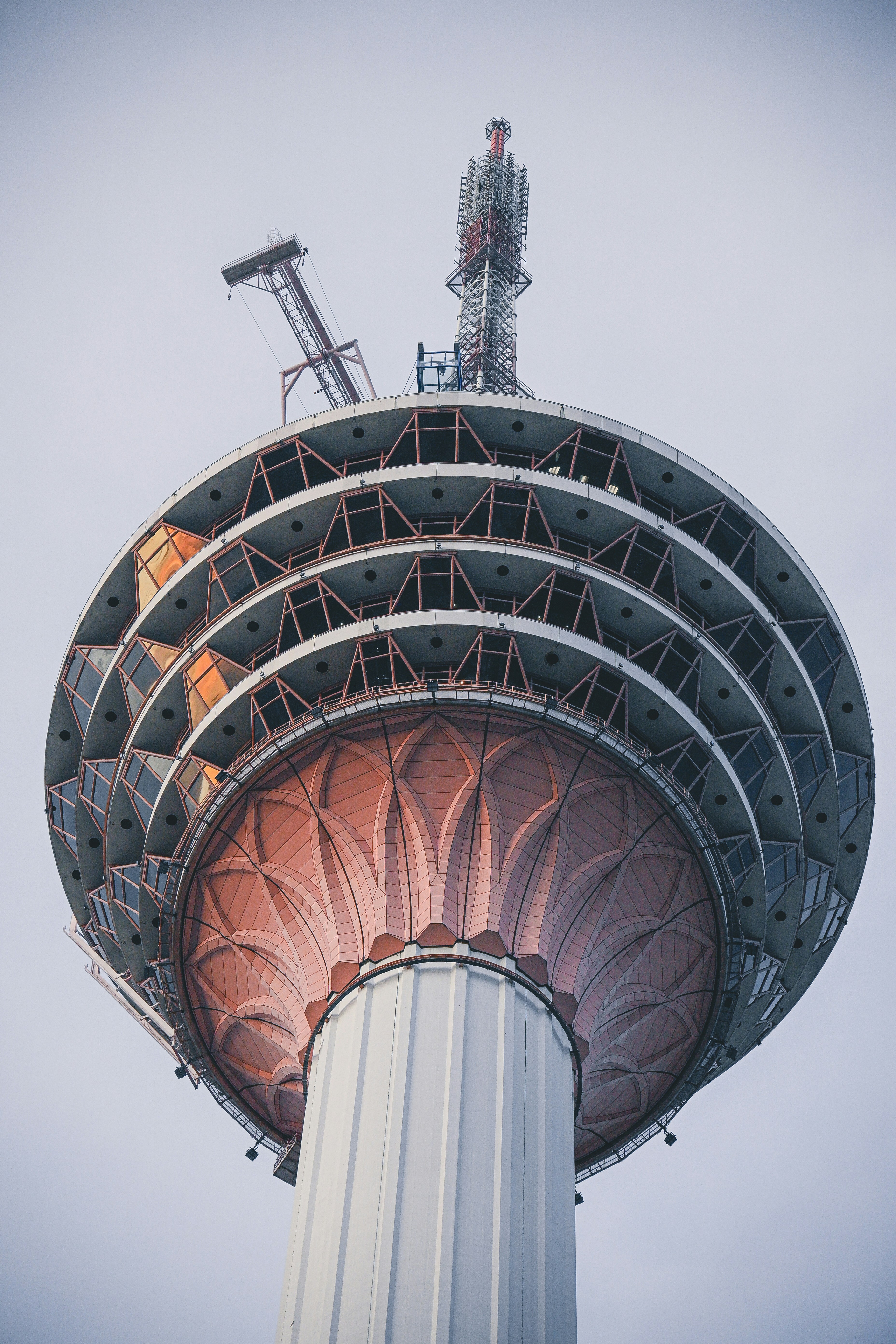 A very tall tower with a sky background photo – Free Kl tower Image on ...