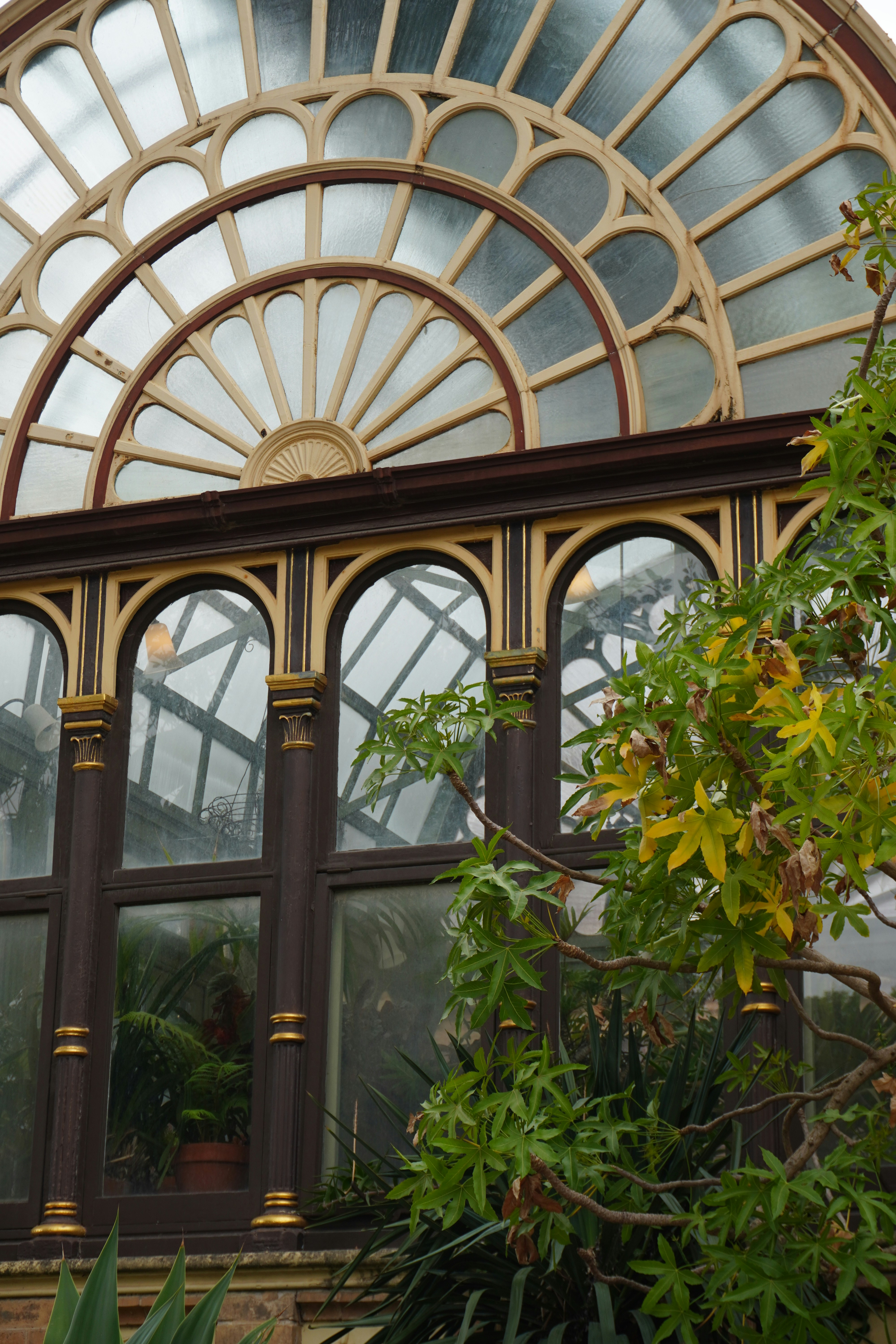 A large arched glass window in a building photo – Free Rippon lea ...