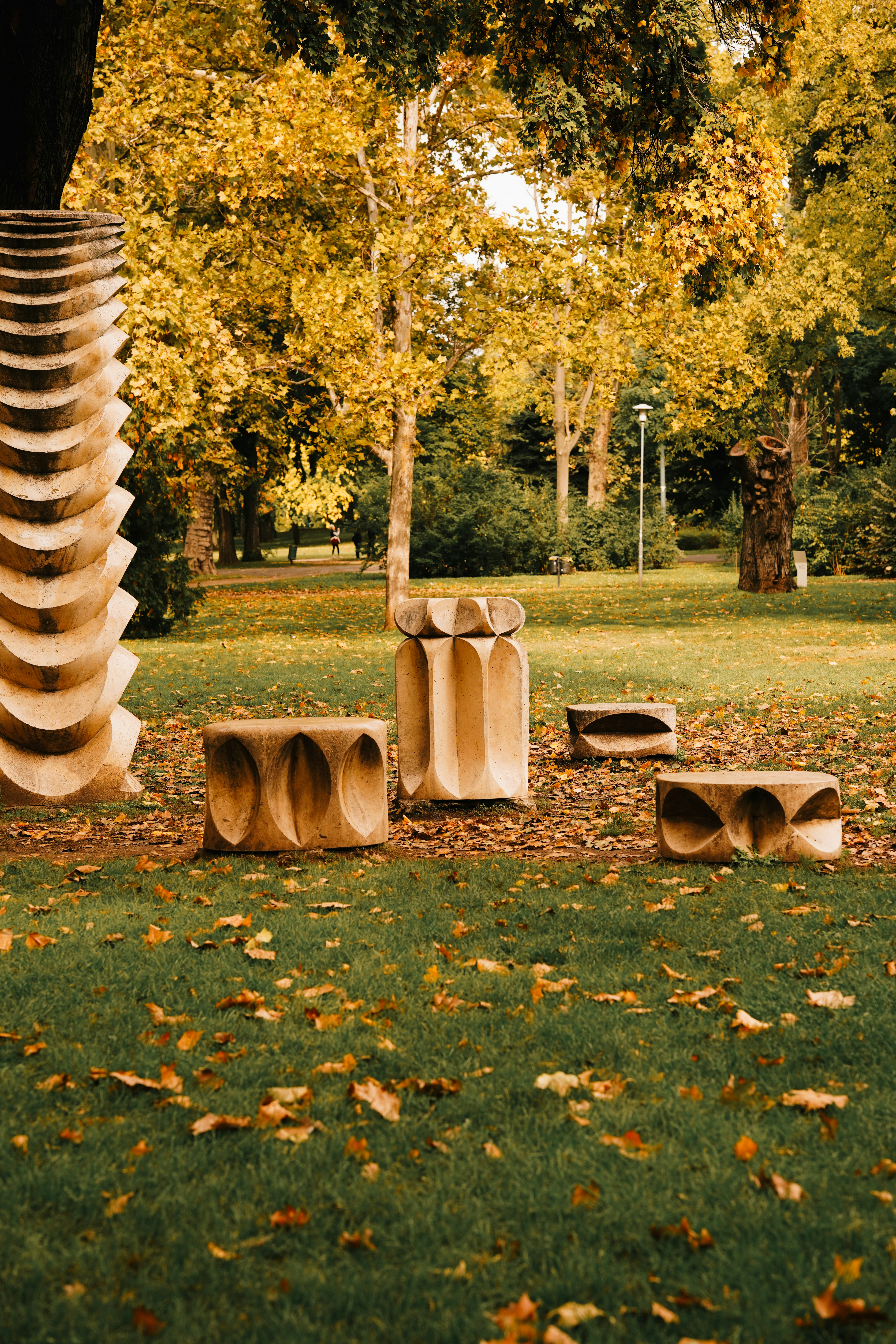 A sculpture in the middle of a parkShushan Meloyan