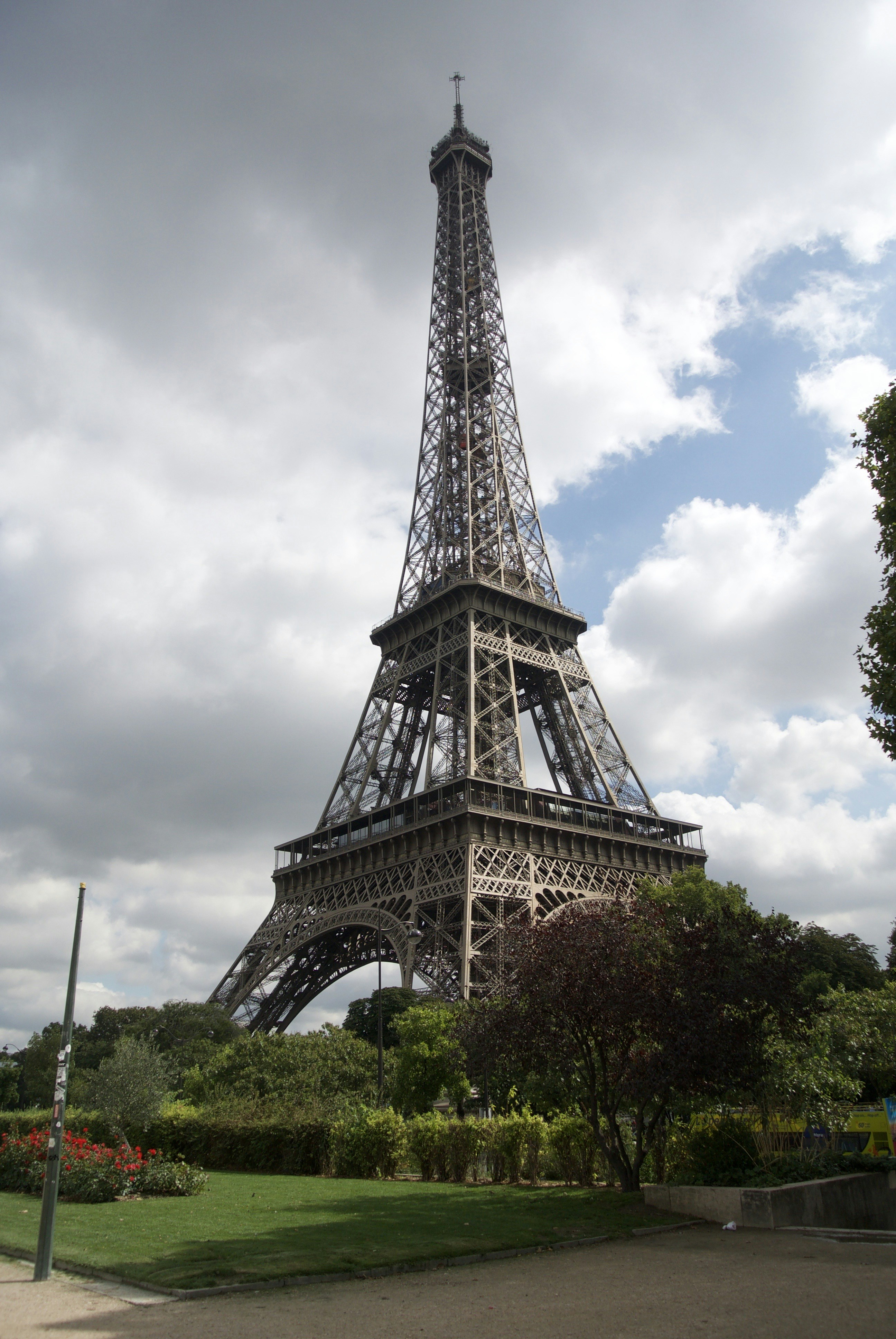The eiffel tower towering over the city of paris photo – Free Paris ...