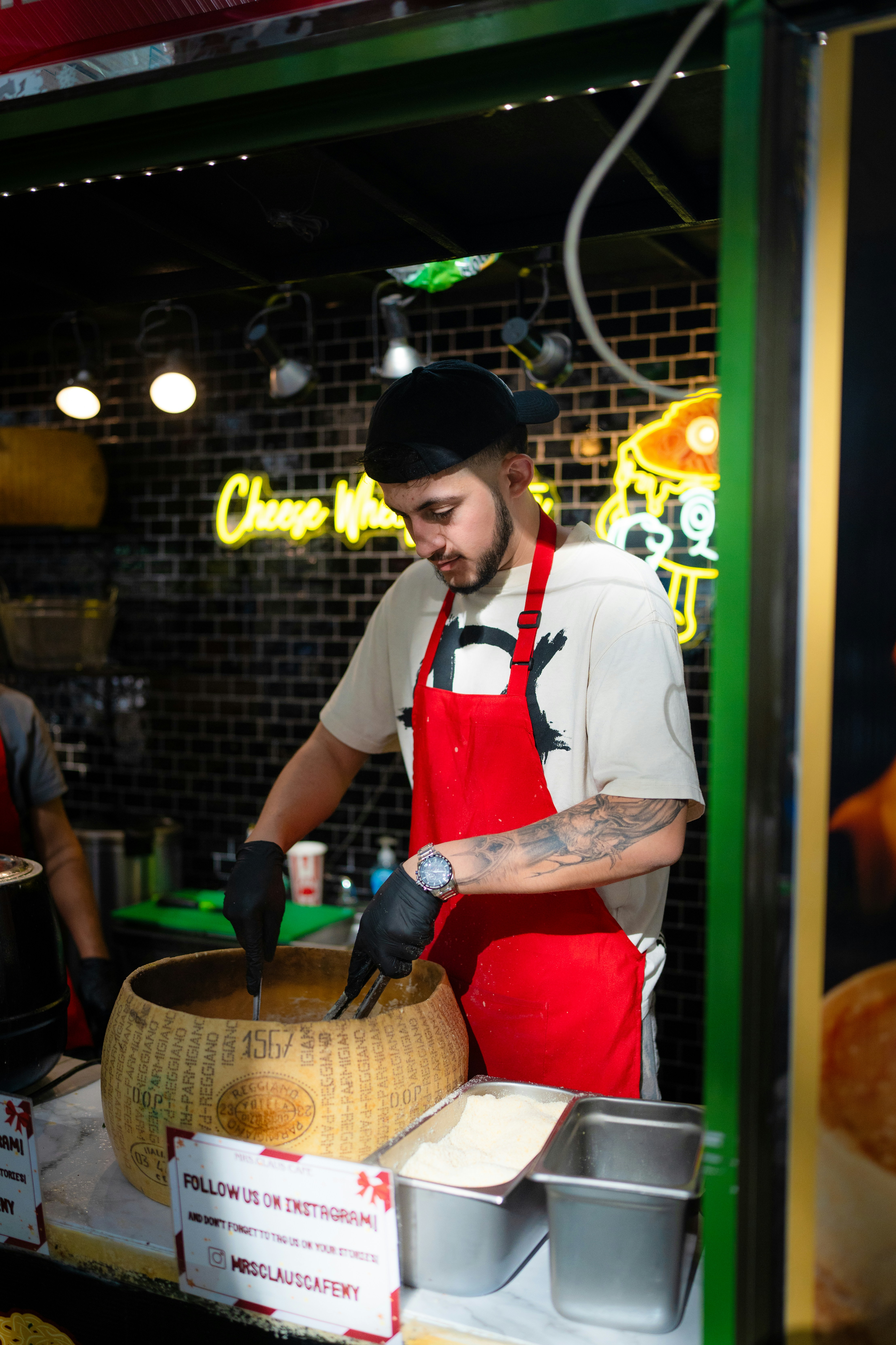 Men Cooking Pictures | Download Free Images on Unsplash