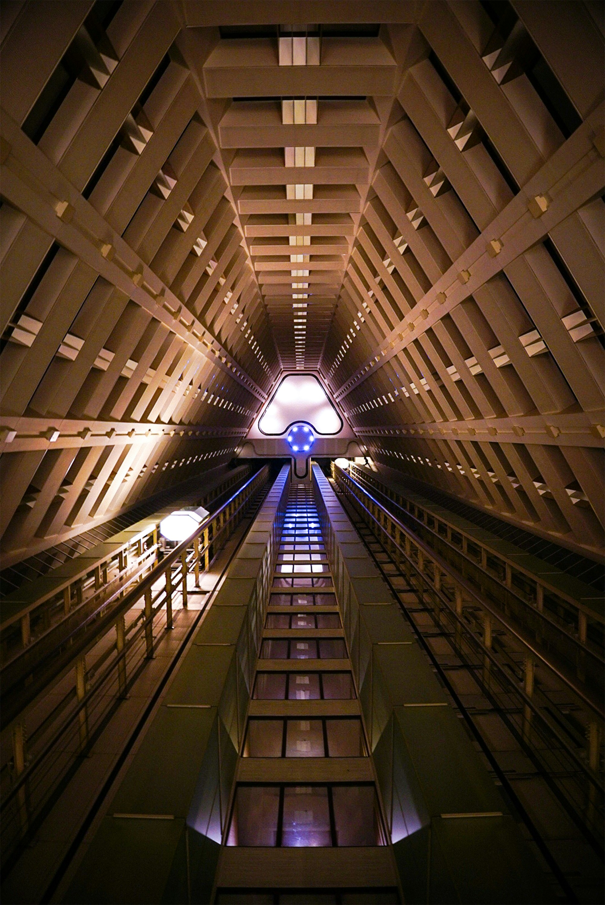 A very tall building with a very long hallway photo – Free Tokyo Image ...