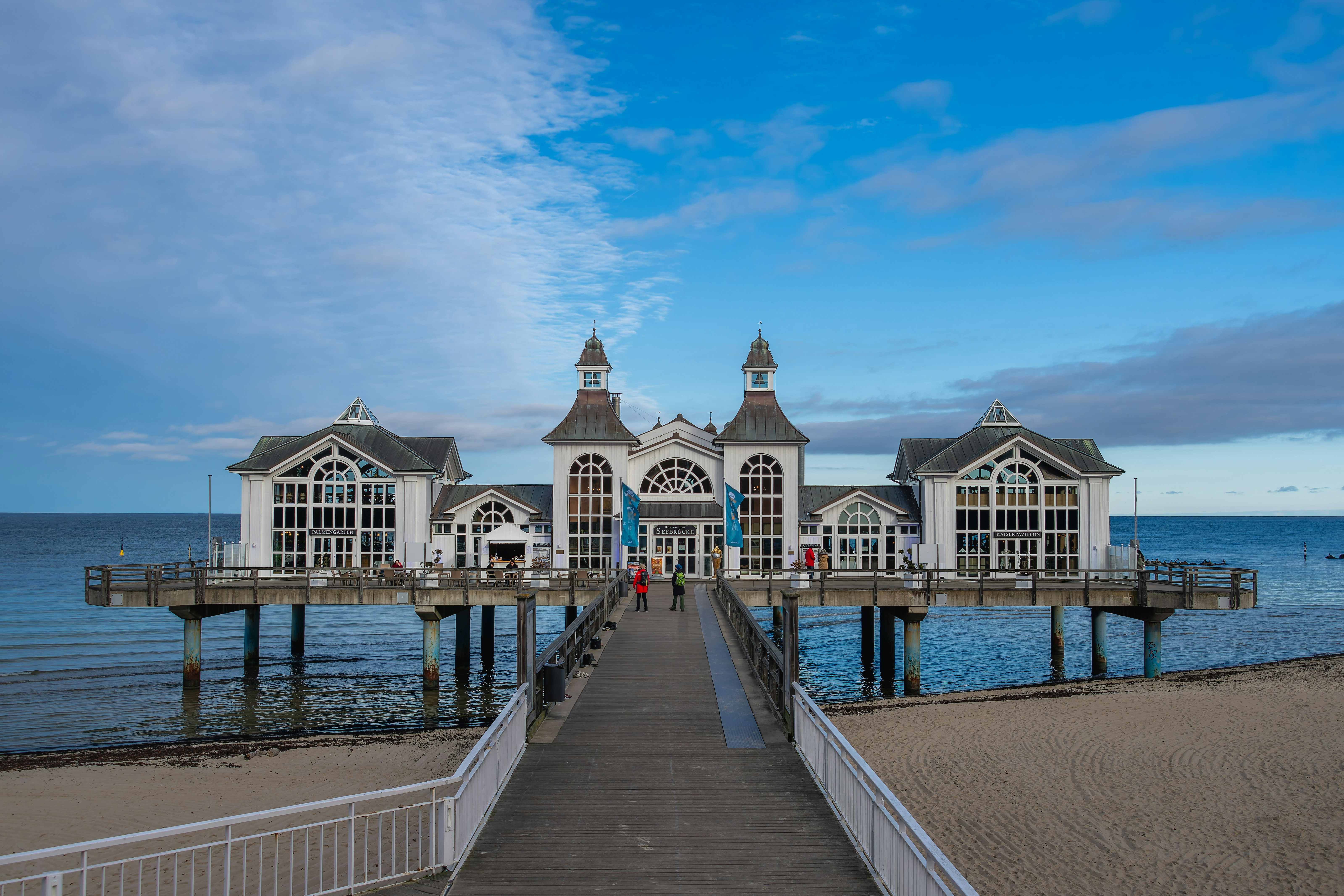 Horizon Gate: A Symmetrical Pavilion Reaching Over Calm Waters