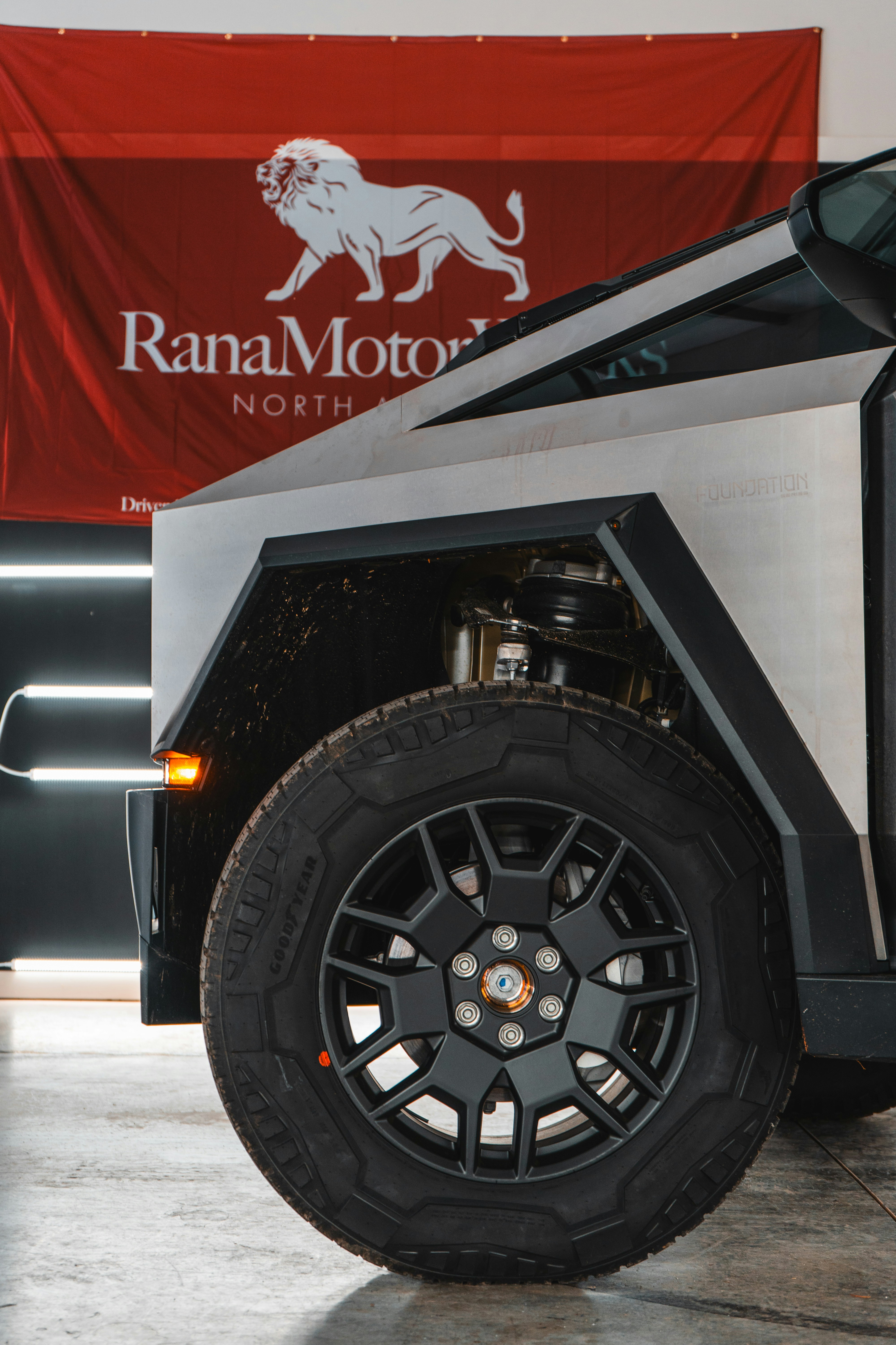 Rugged Rim Under Showroom Glow