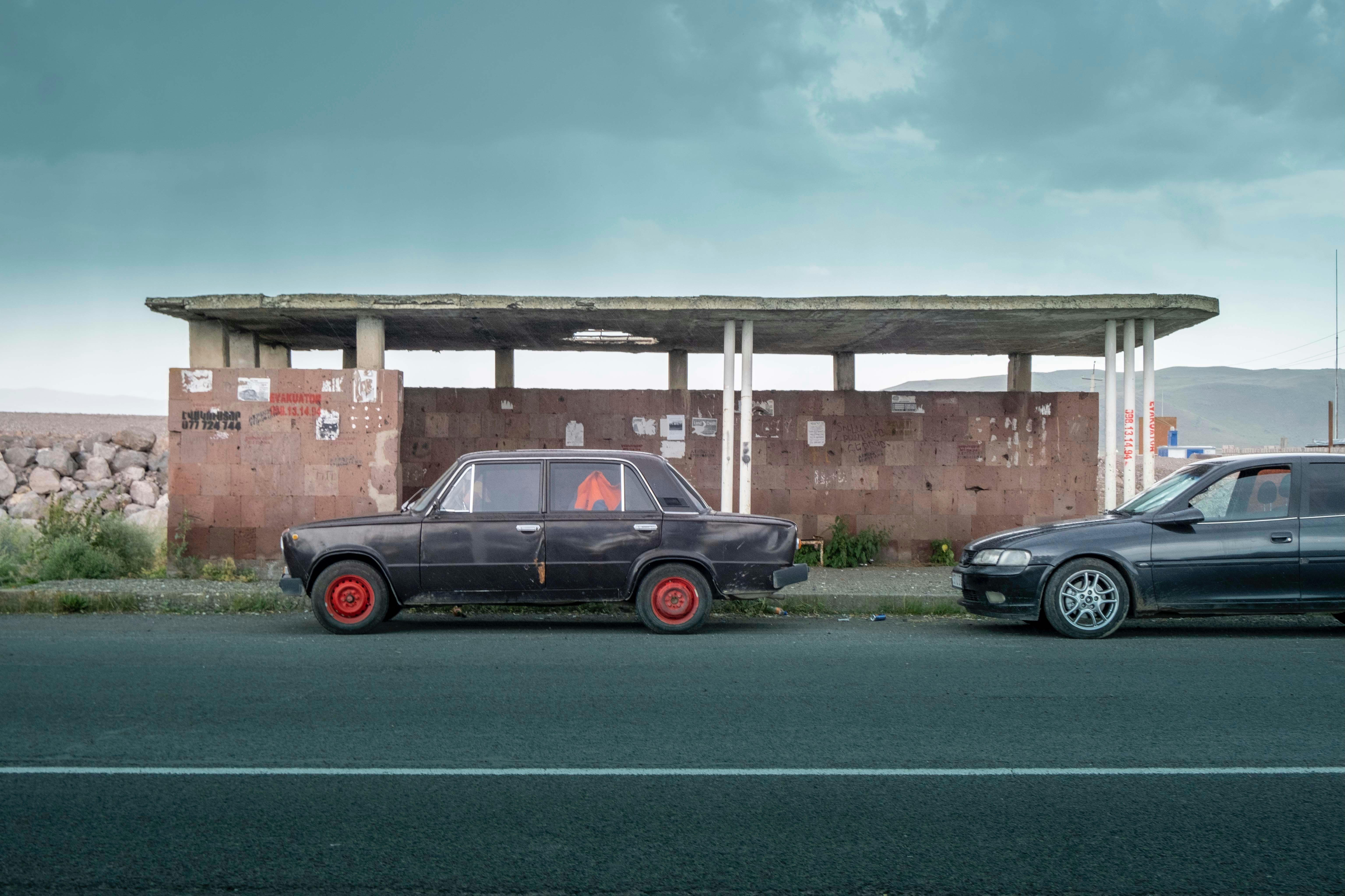 Urban Stillness: A Tale of Two Cars