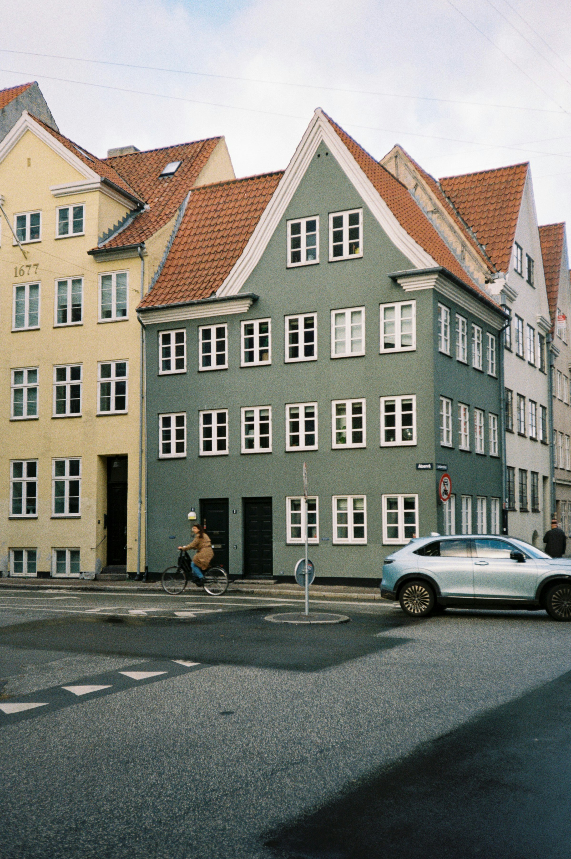 Photo by Mircea Solomiea with Fujifilm SP500