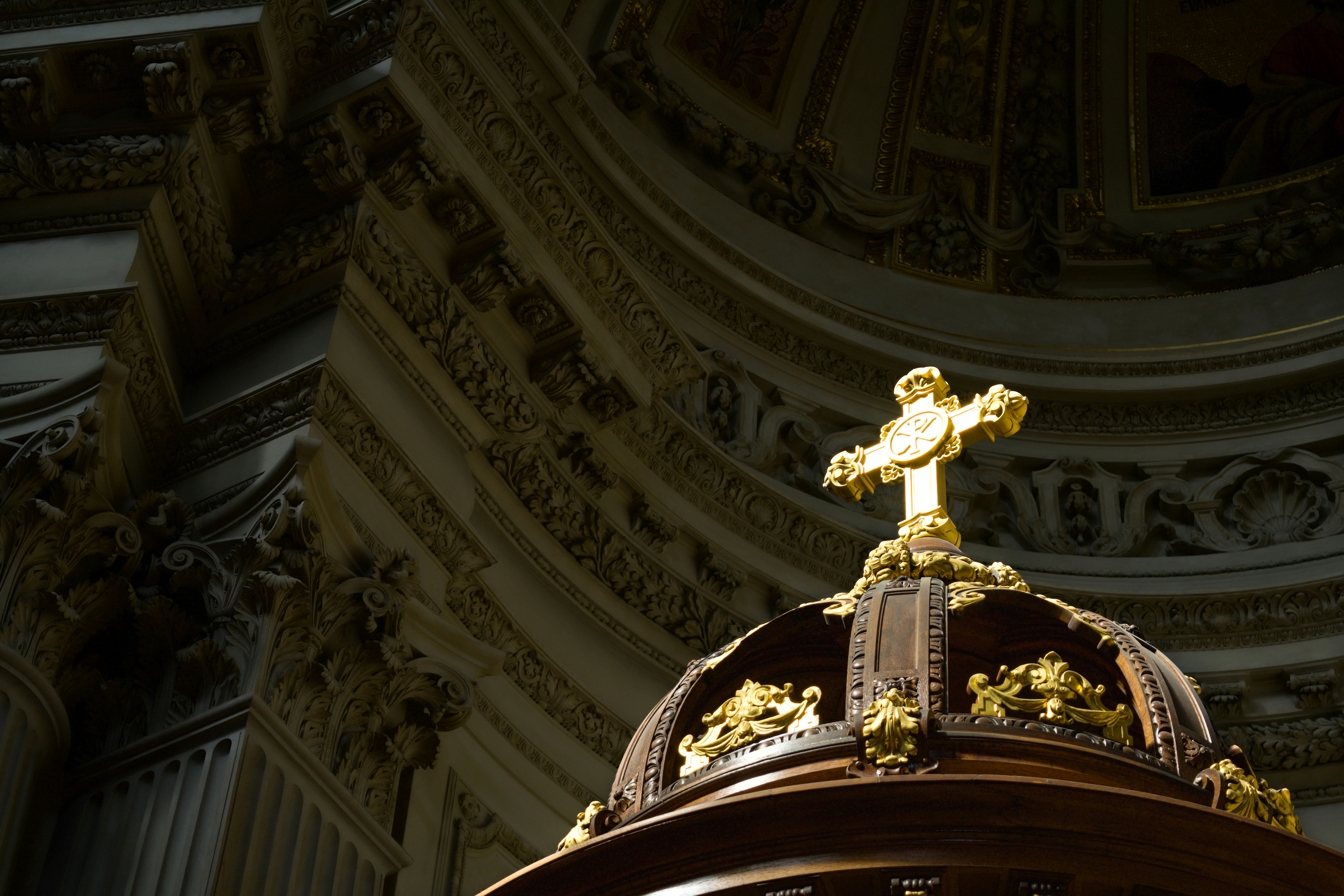 A clock with a cross on top of it photo – Free Berliner dom Image on ...