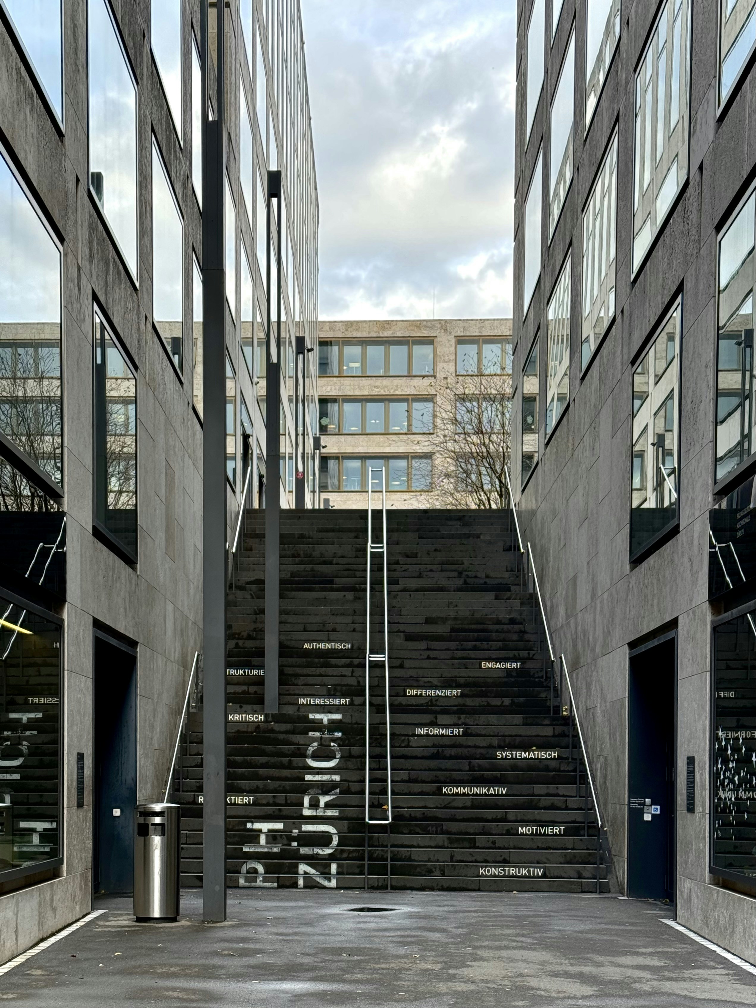 Photo by Skg Inc. with Apple iPhone 15 Pro