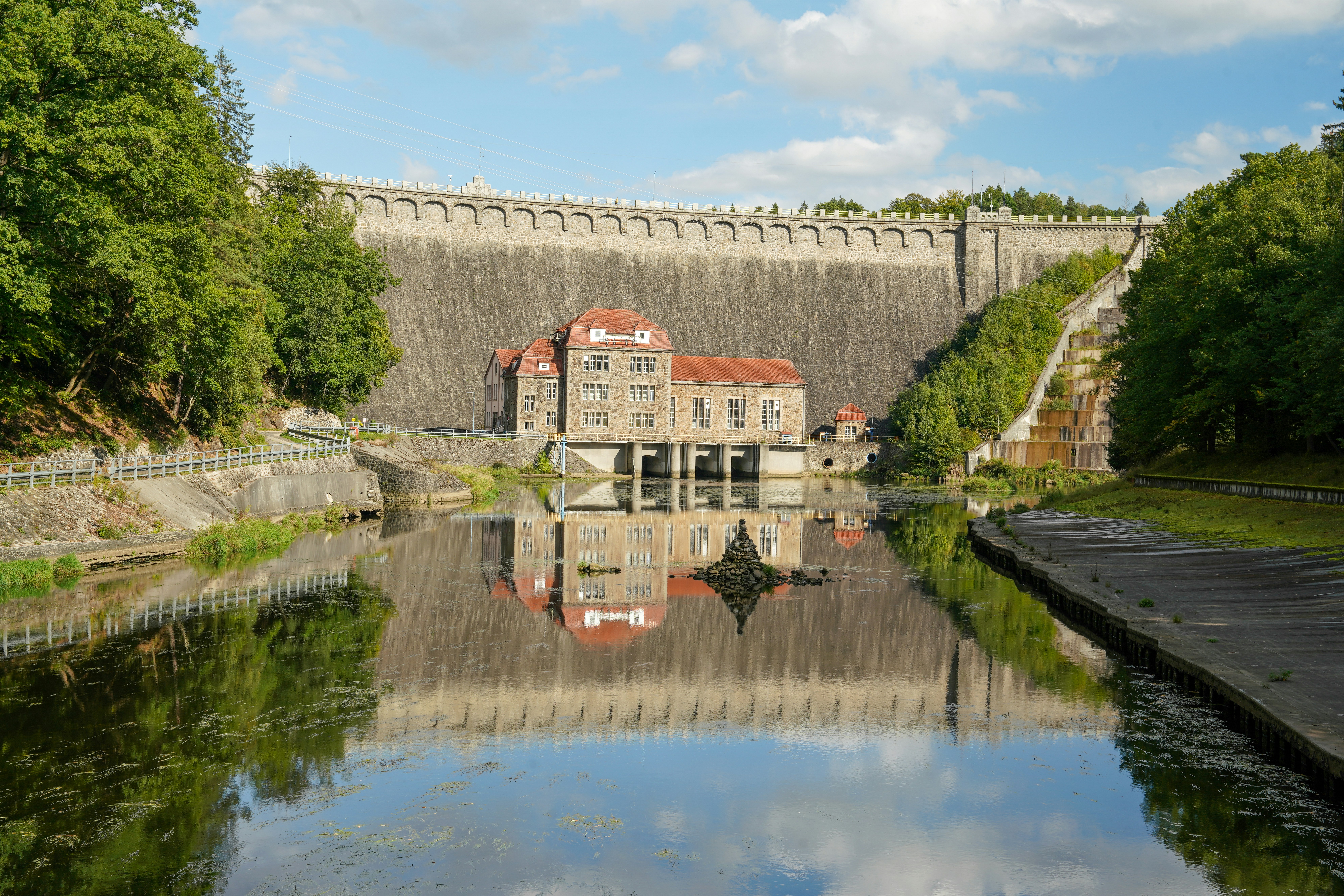 50,000+ Dams Pictures | Download Free Images on Unsplash