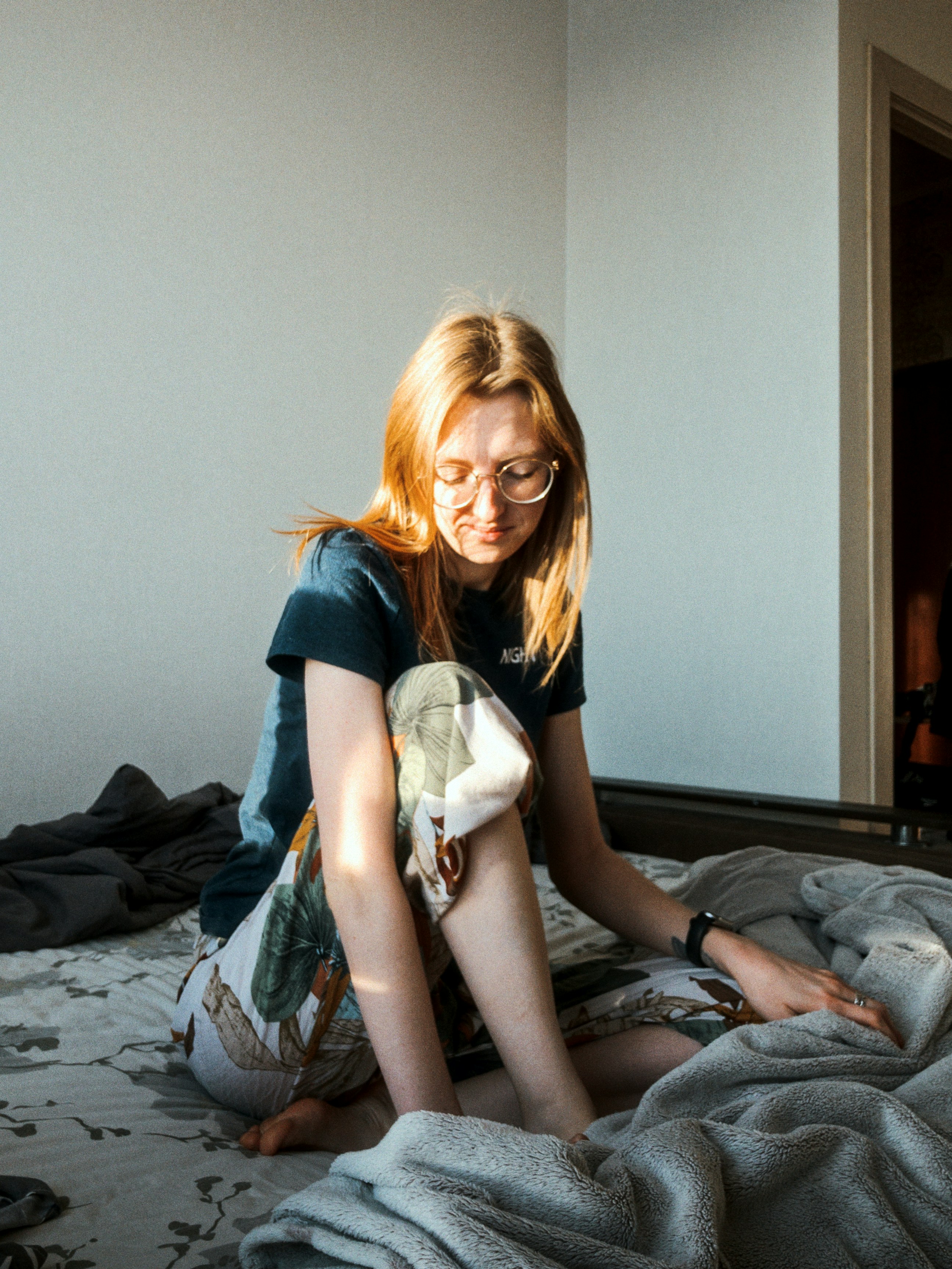 Soft Morning Light on a Quiet Bedtime Moment