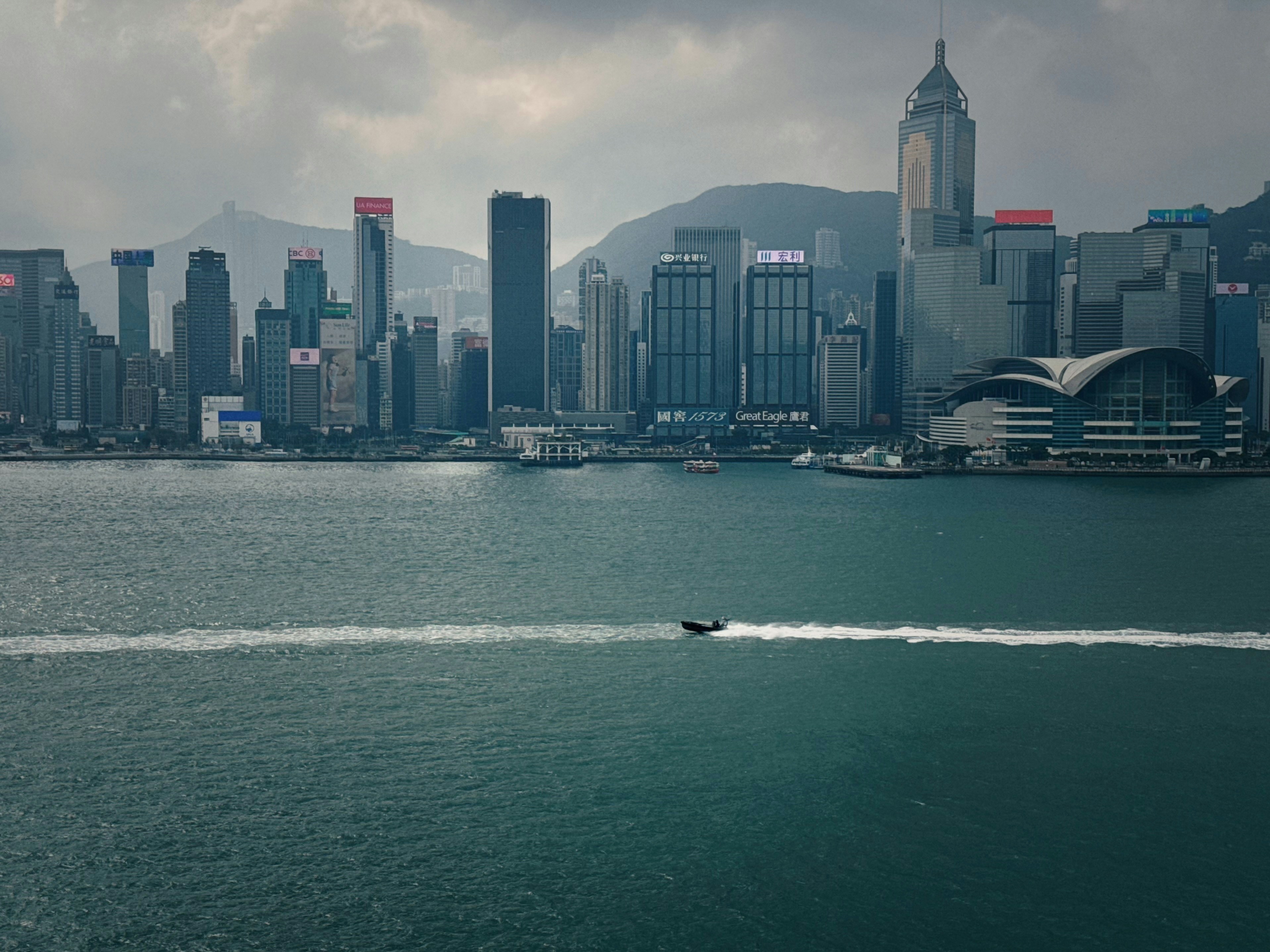 YANG YANG (@cest_yangyang) | Komunitas Foto Unsplash