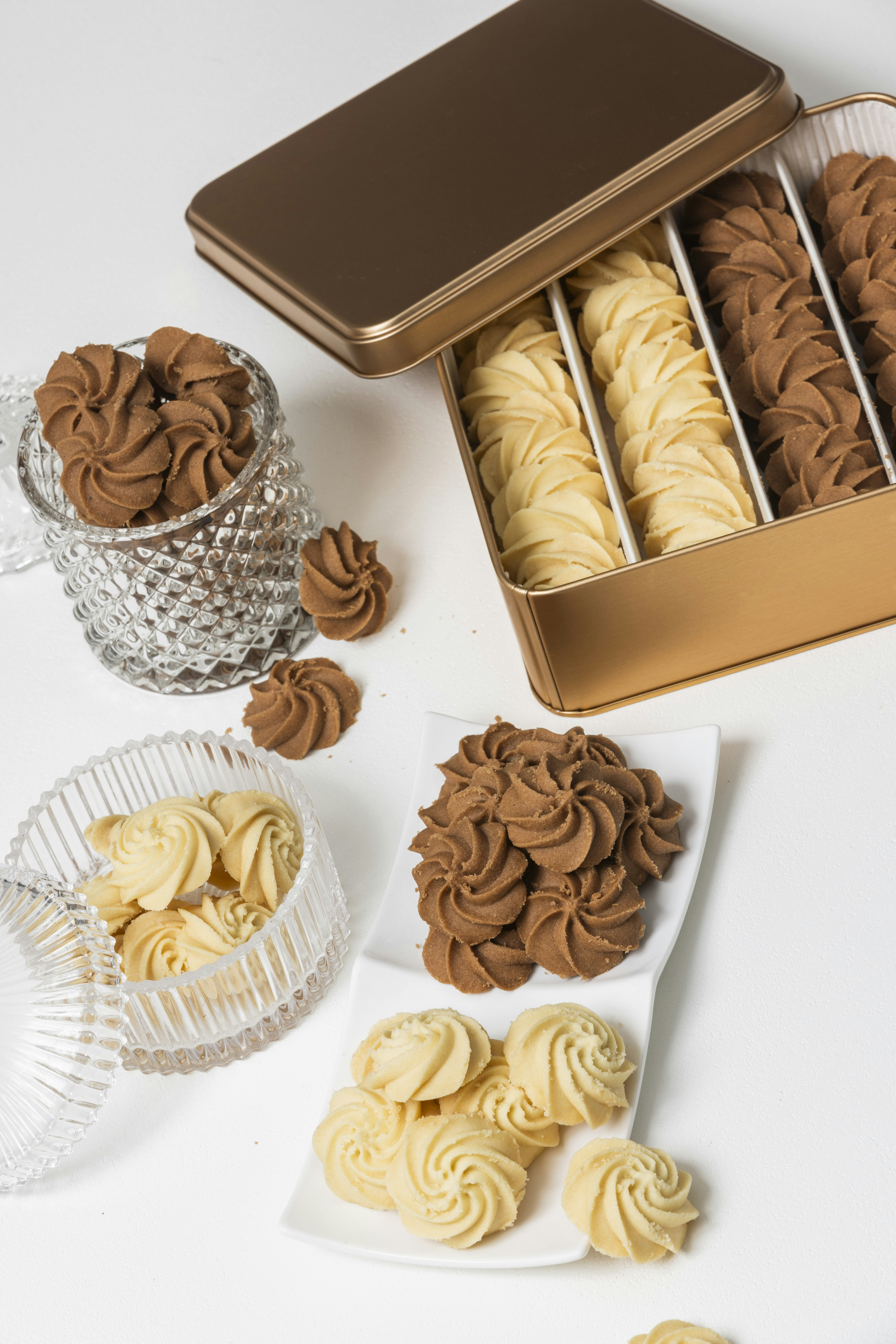 A box of cookies next to a container of cookies photo – Free Food Image ...