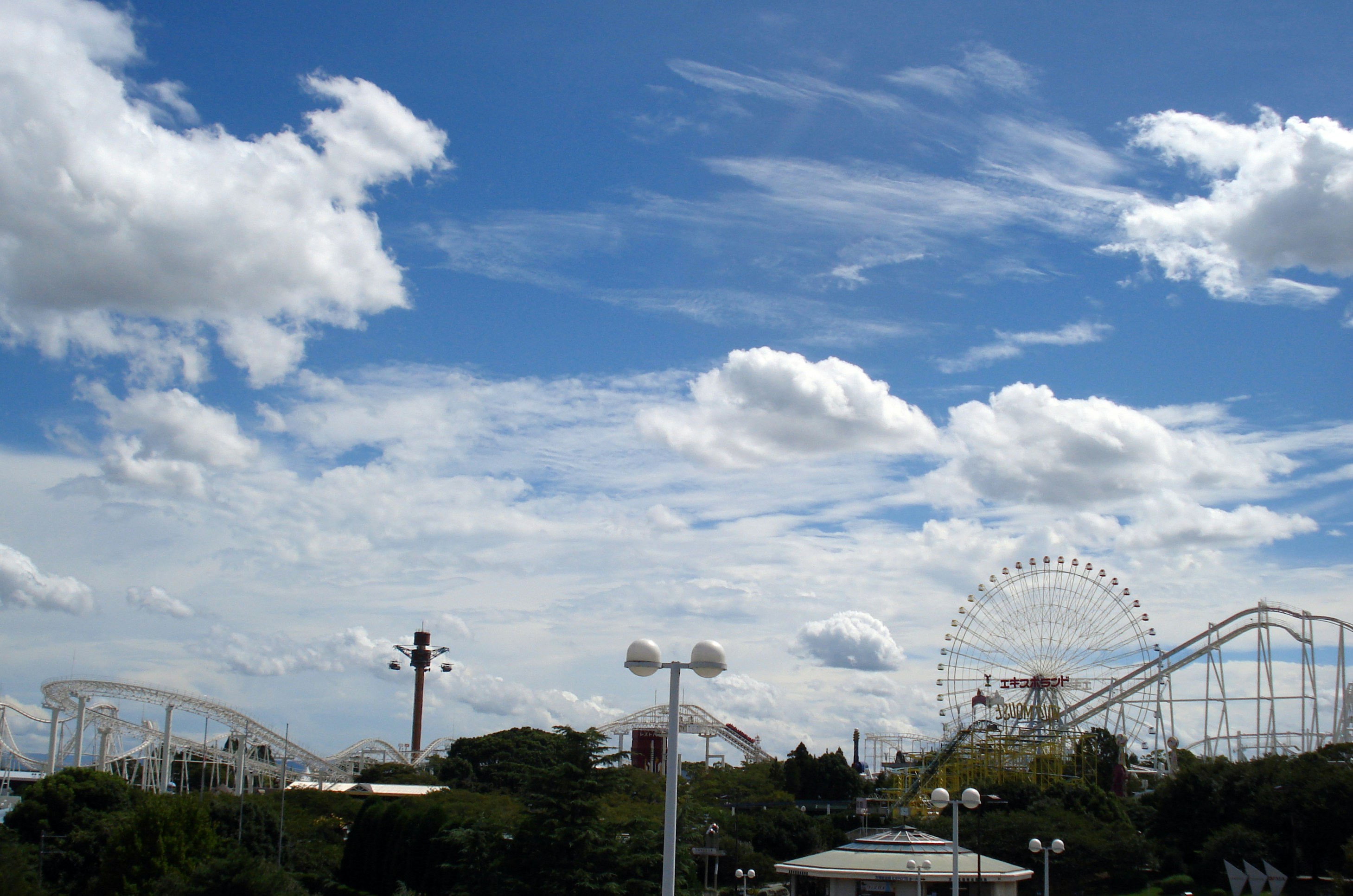 Photo by Ryuji Onomi with Sony Cyber-shot W35