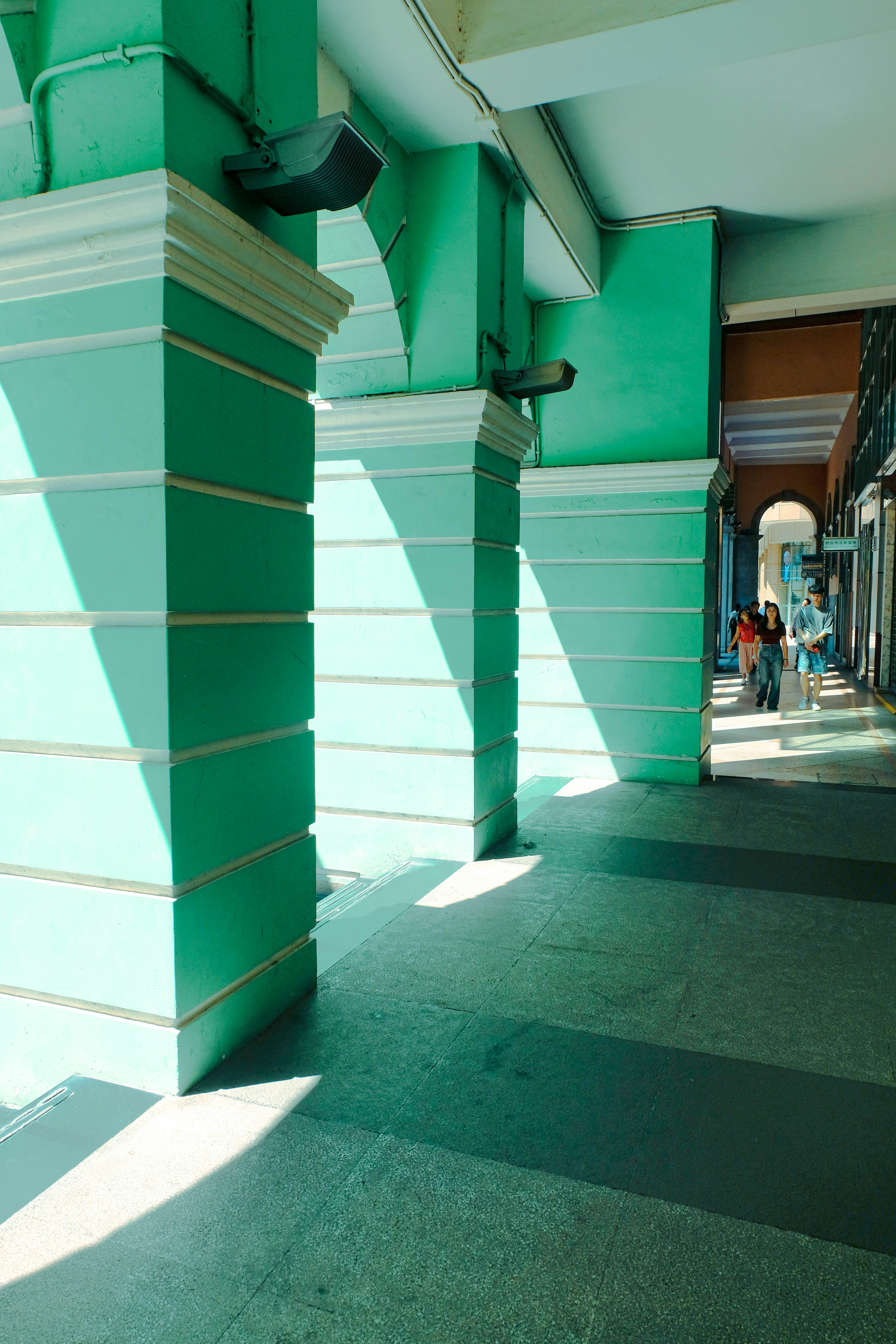 Sunlit Corridor Geometry