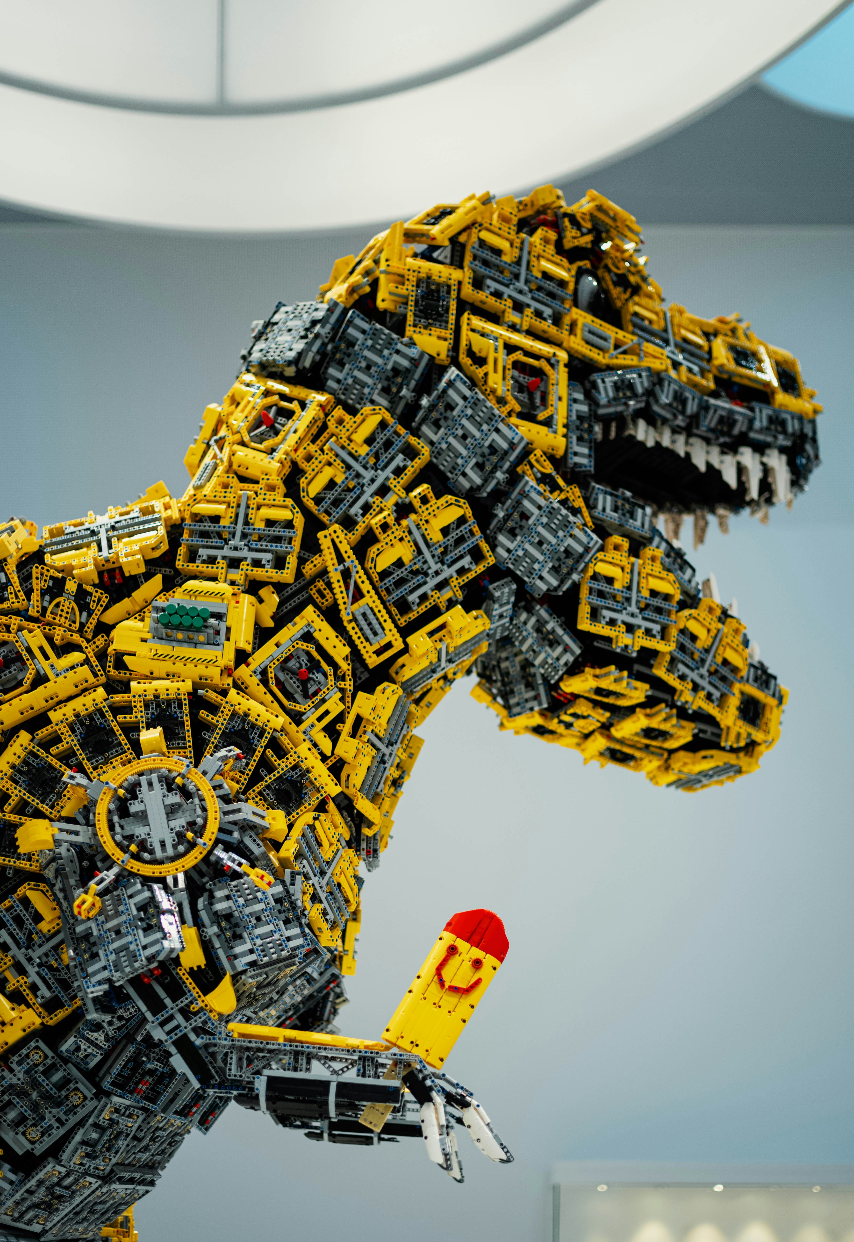 Bricked Colossus: A LEGO Tyrannosaurus Rex in a Modern Atrium