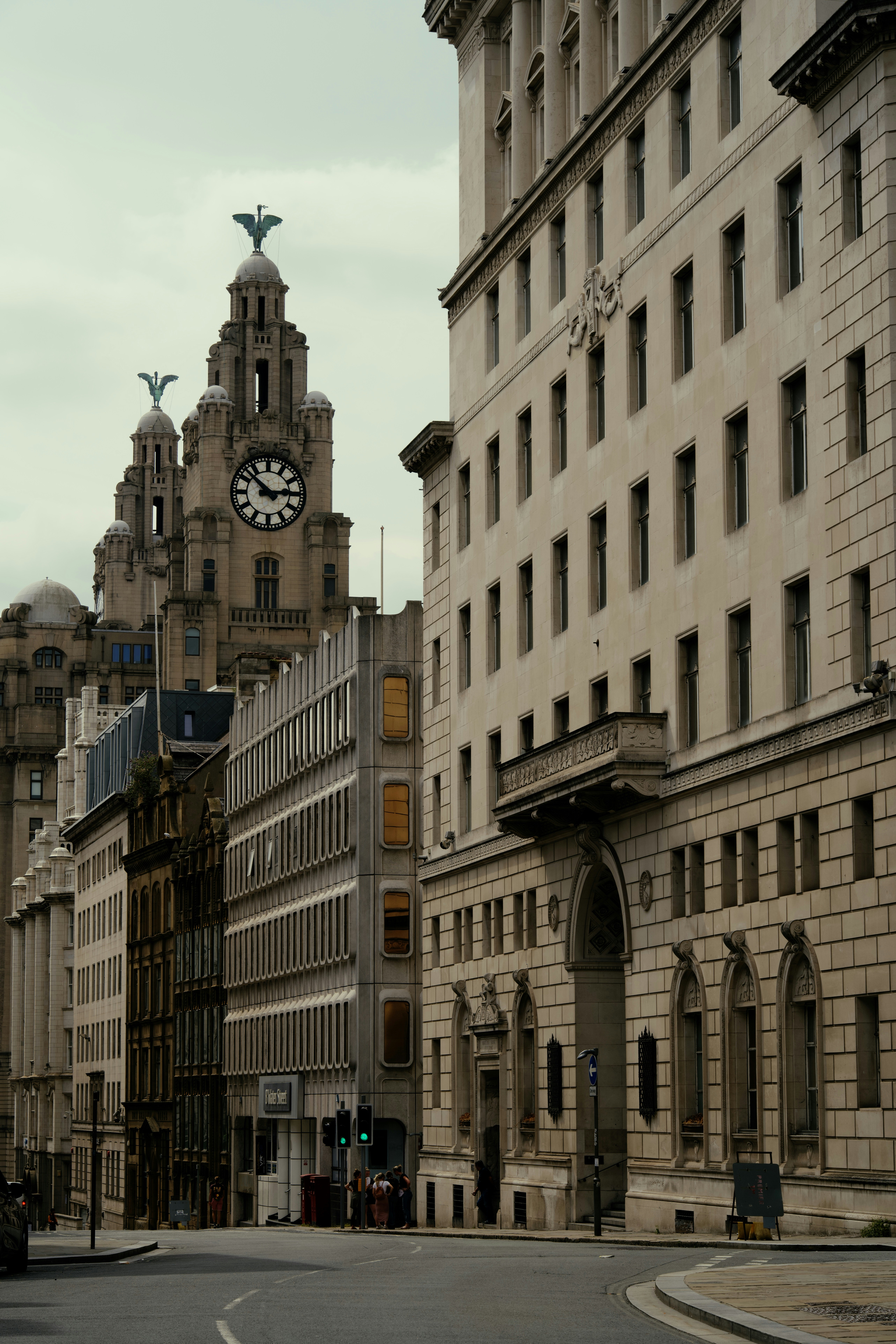 Clock Tower Vision: A Streetcourse to the City of Stone