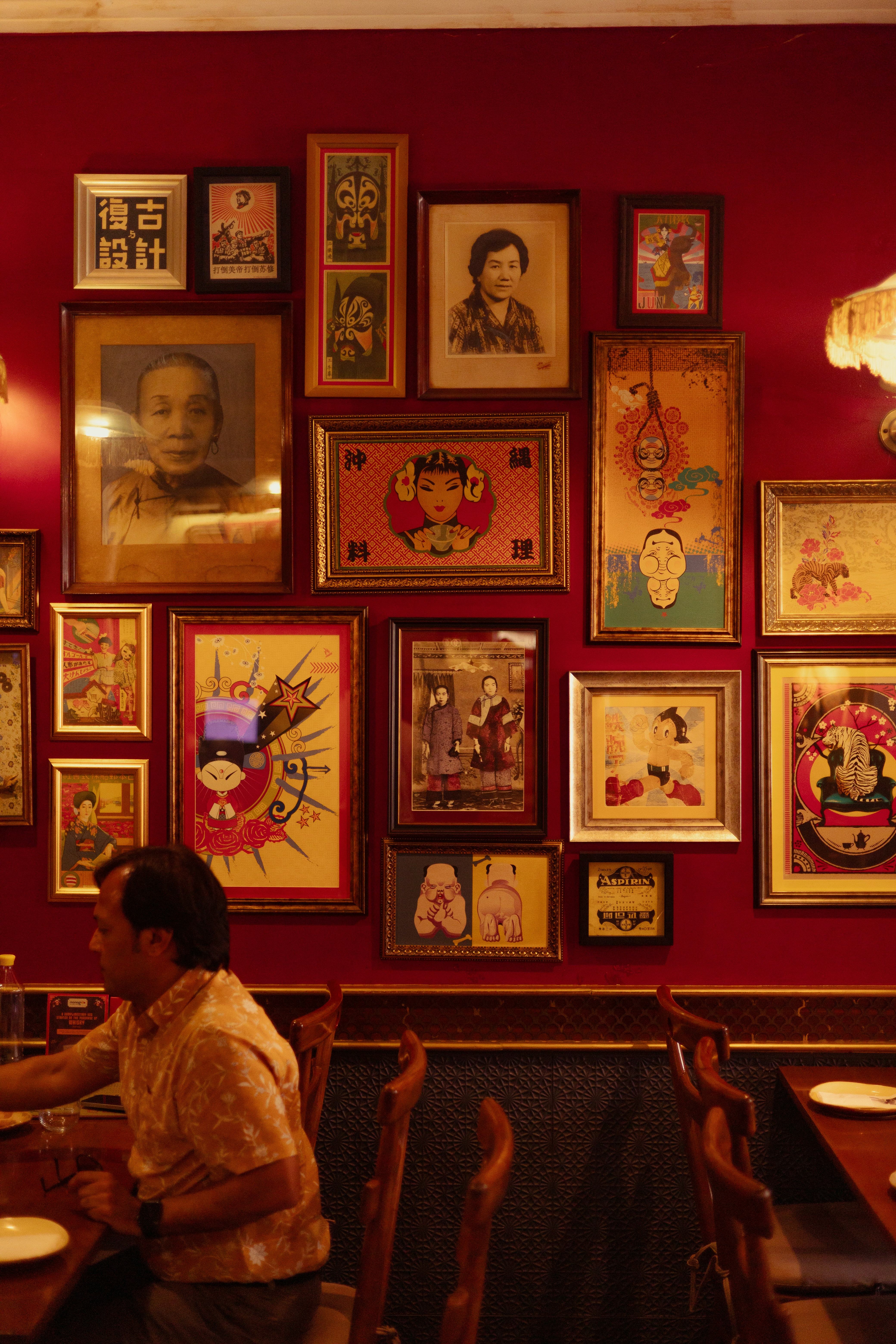 Red-Walled Gallery: A Quiet Diner Moment