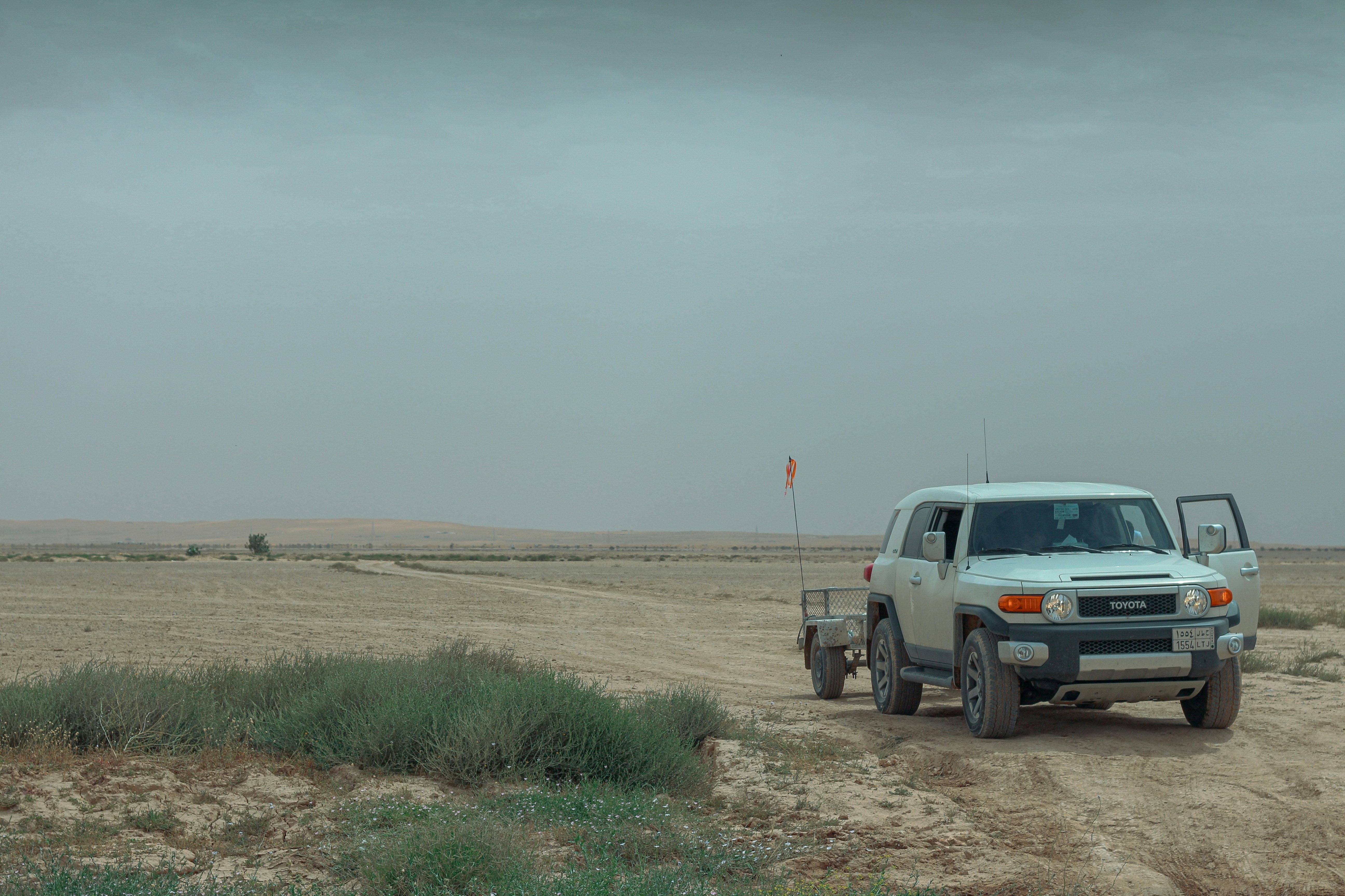 A pick up truck parked on a dirt road photo – Free Riyadh saudi arabia ...