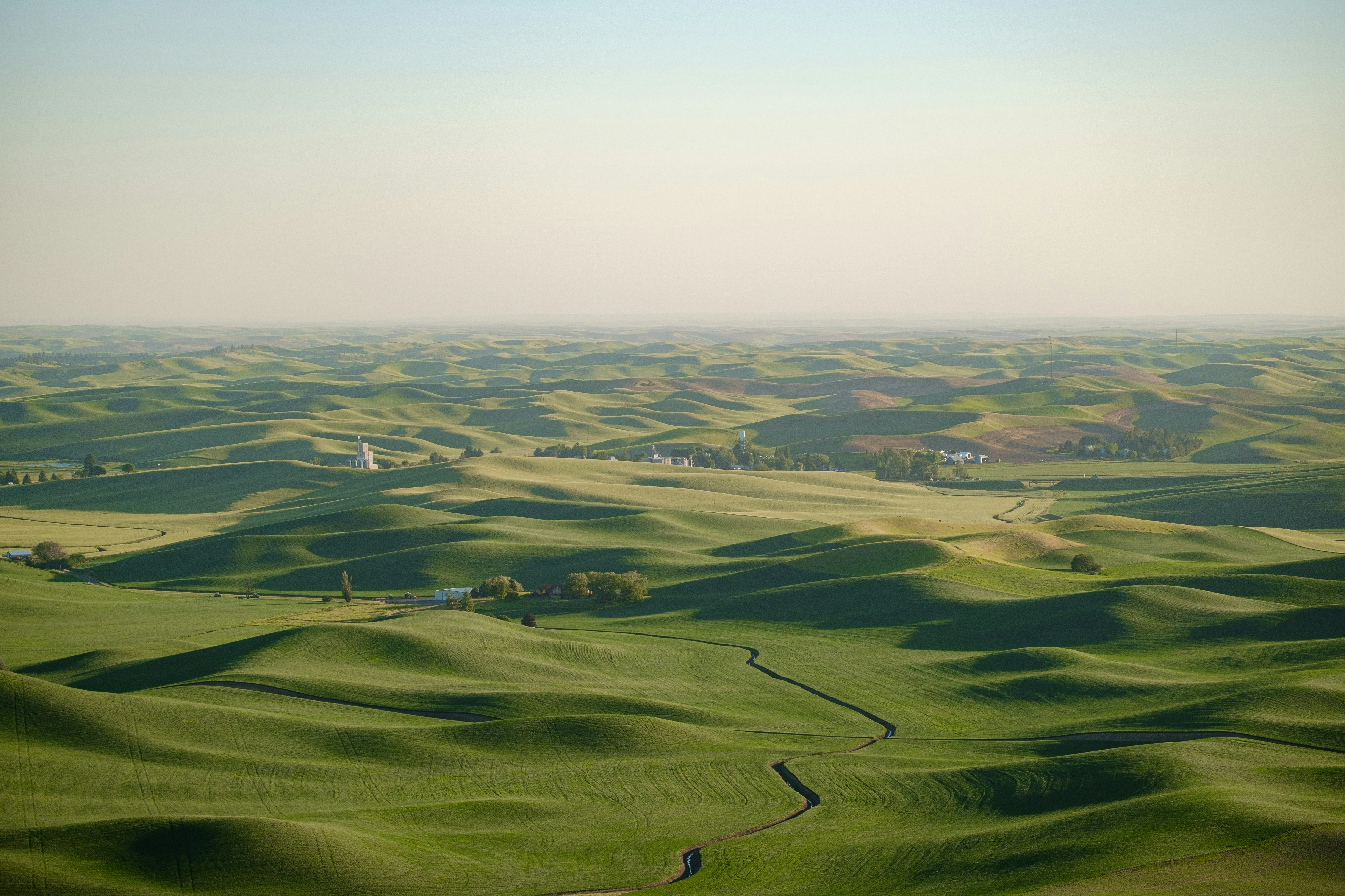 A view of a golf course from a plane photo – Free Land Image on Unsplash