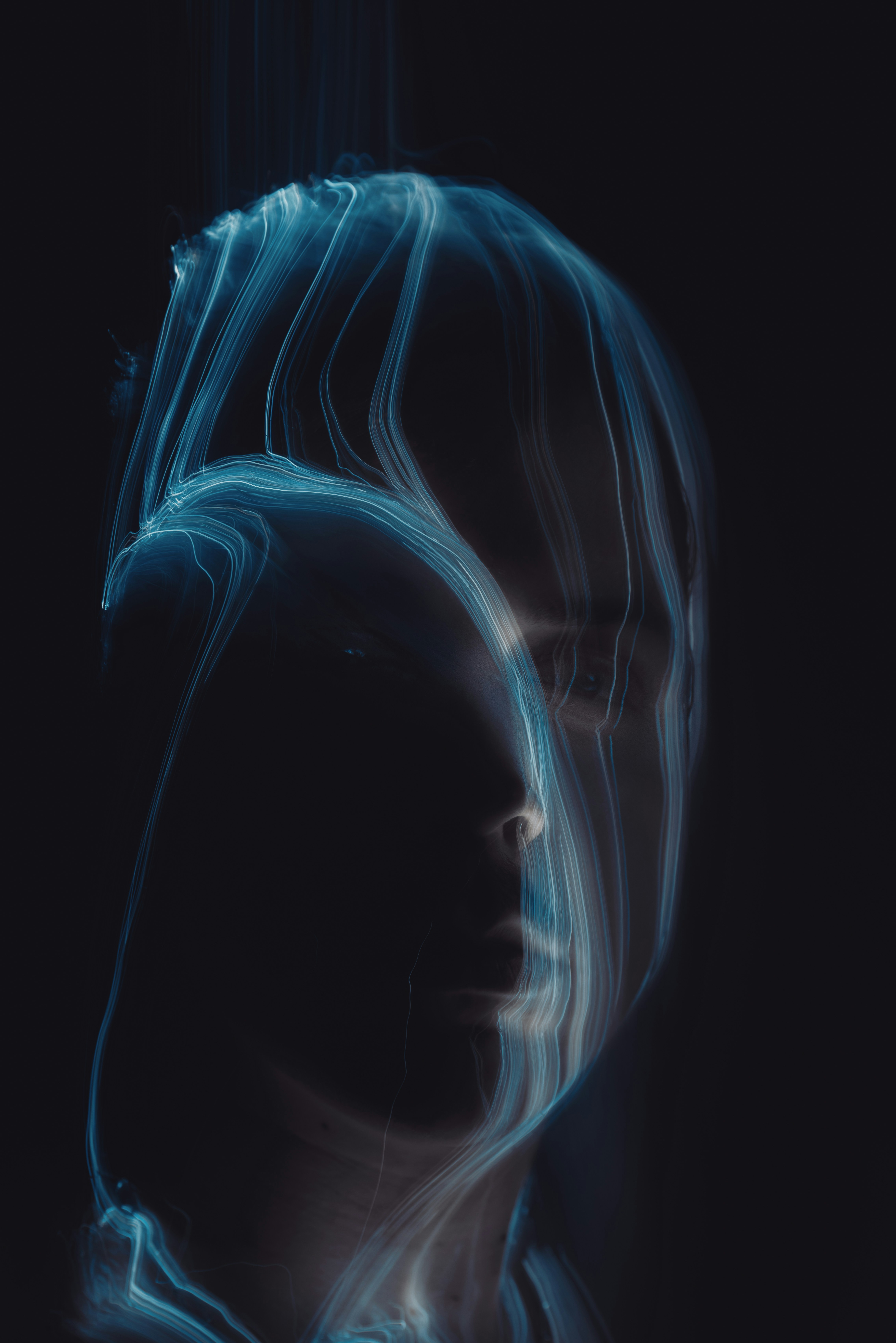 Lightpainting in blue.