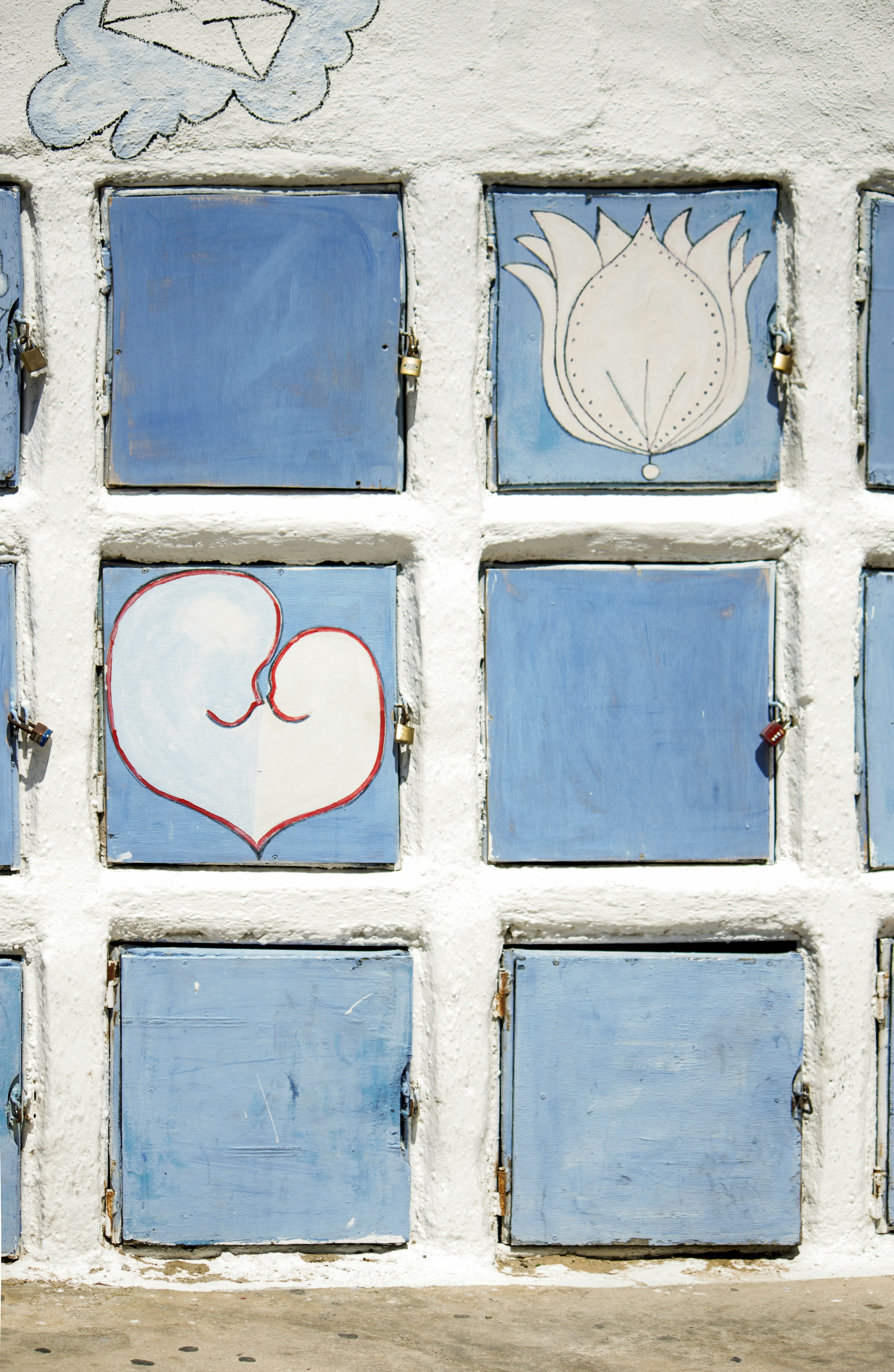 Whimsical Expressions on a Coastal Canvas