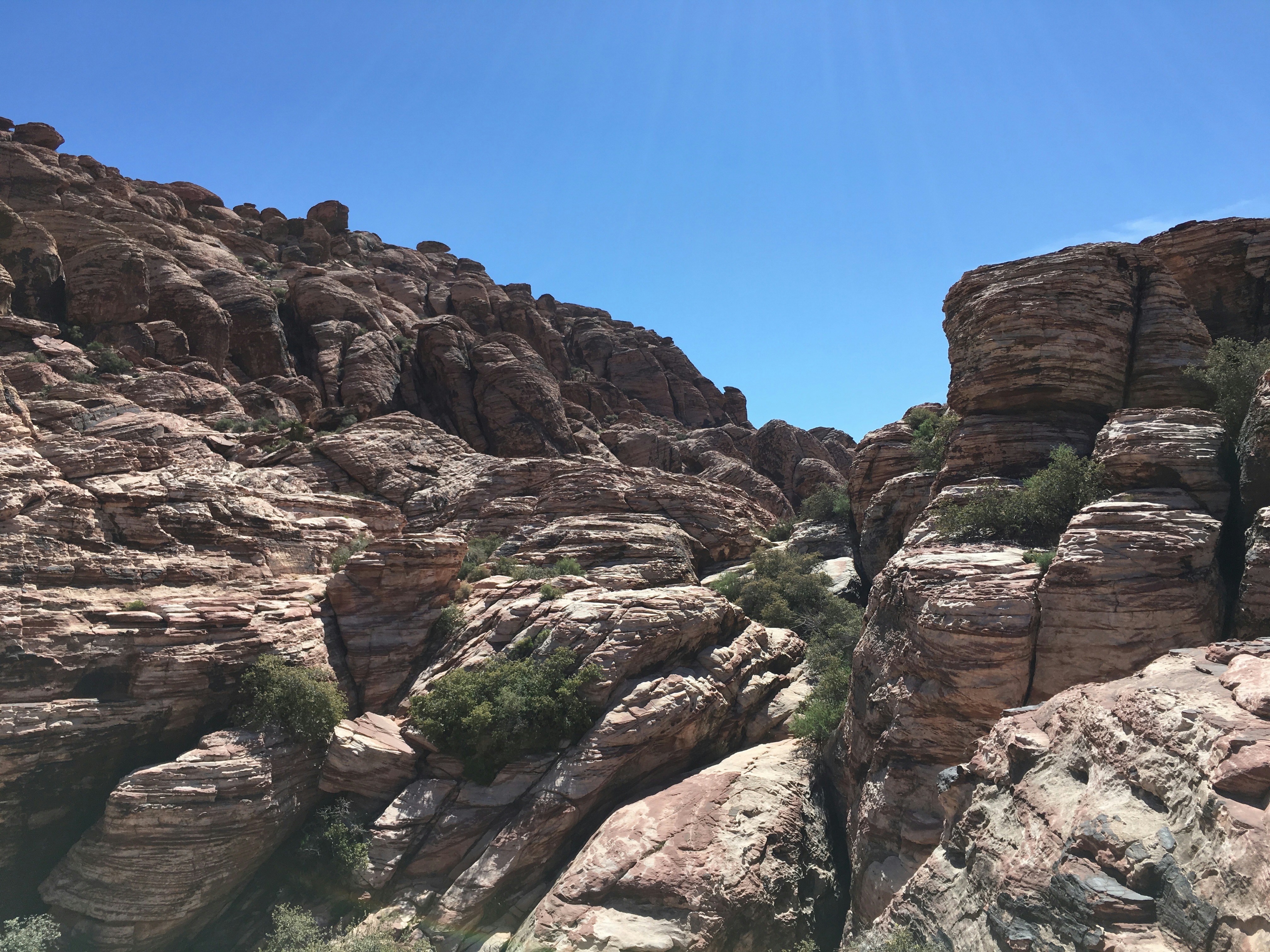 A group of rocks that are next to each other photo – Free Red,rock ...